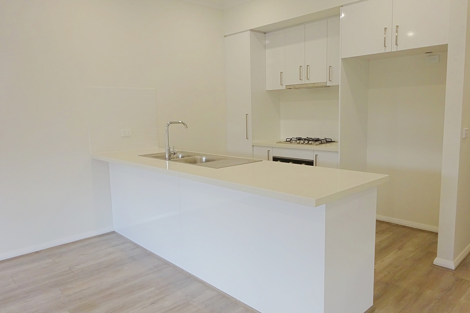 6 Falstone Circuit, Mickleham, VIC 3064 - Leased