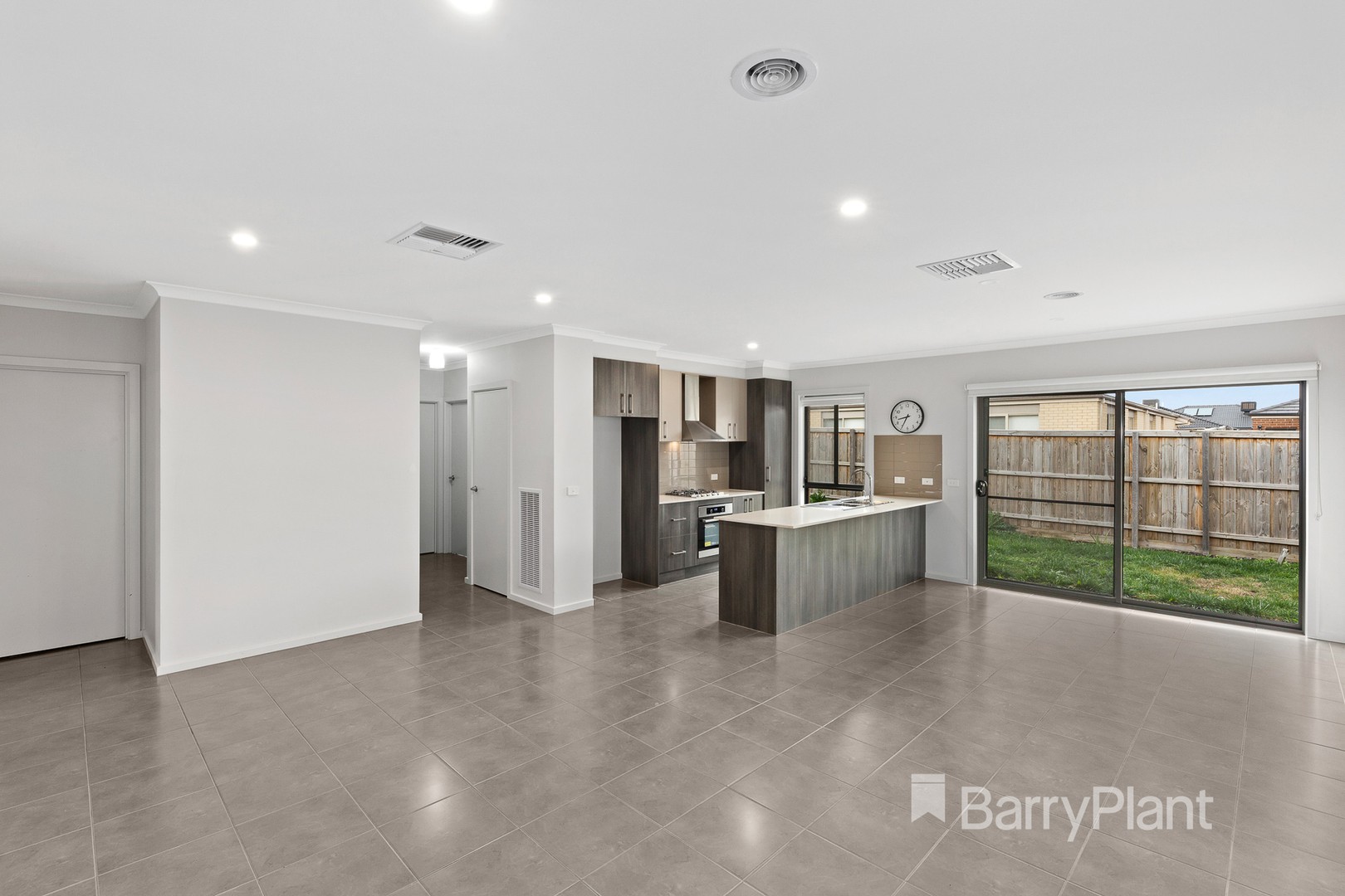 38 Attunga Grove, Werribee, VIC 3030 - Sold