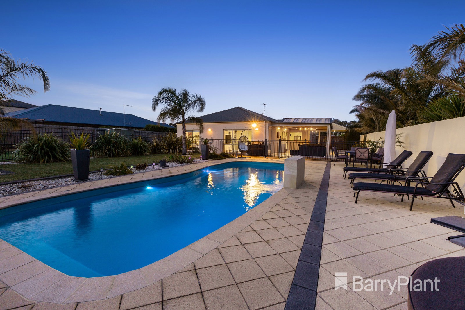 14 Summerfield Drive, Mornington, VIC 3931 - Sold