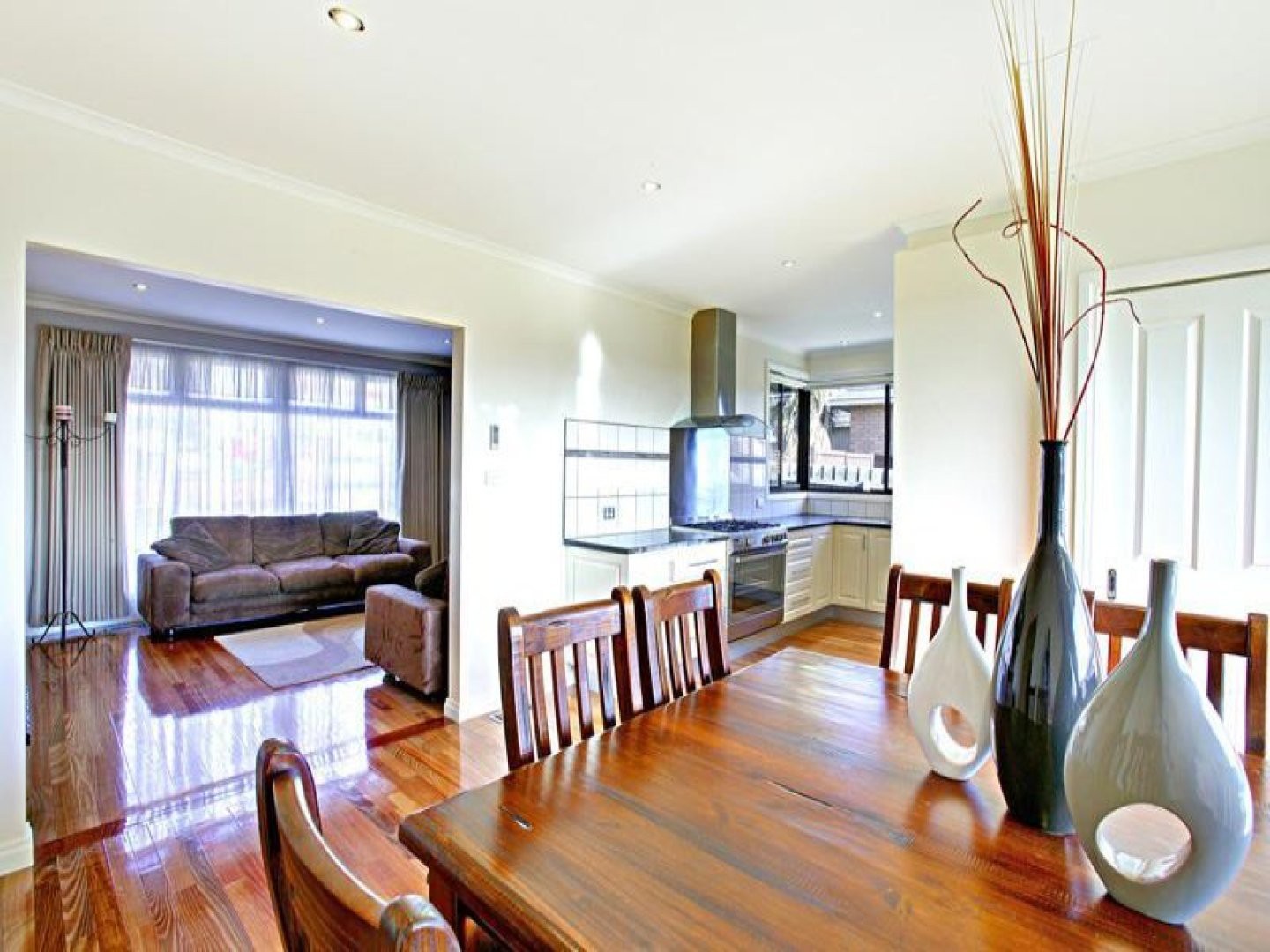 408 Grimshaw Street, Bundoora, VIC 3083 - Leased