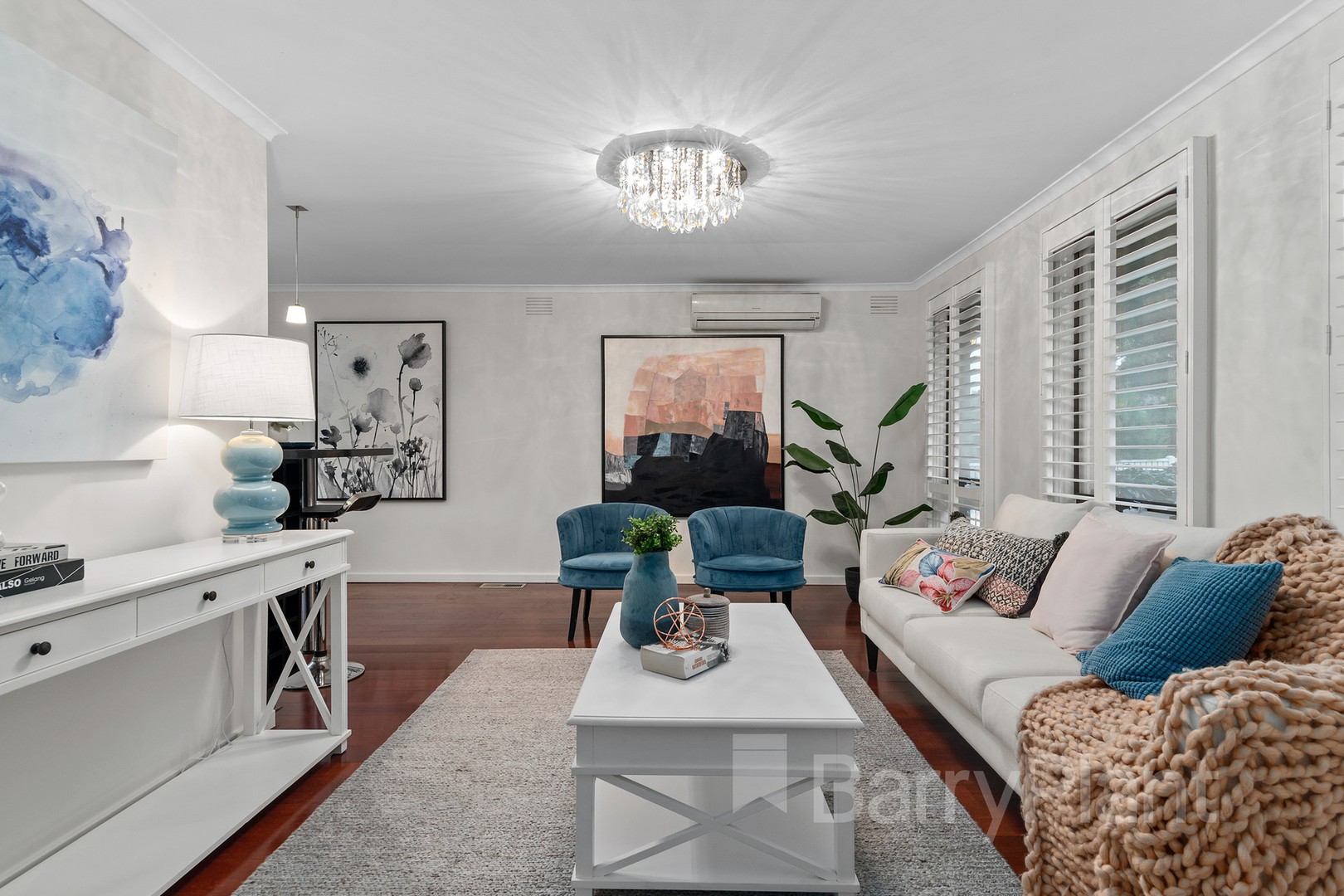 22 Roycroft Avenue, Wantirna South, VIC 3152 - Sold