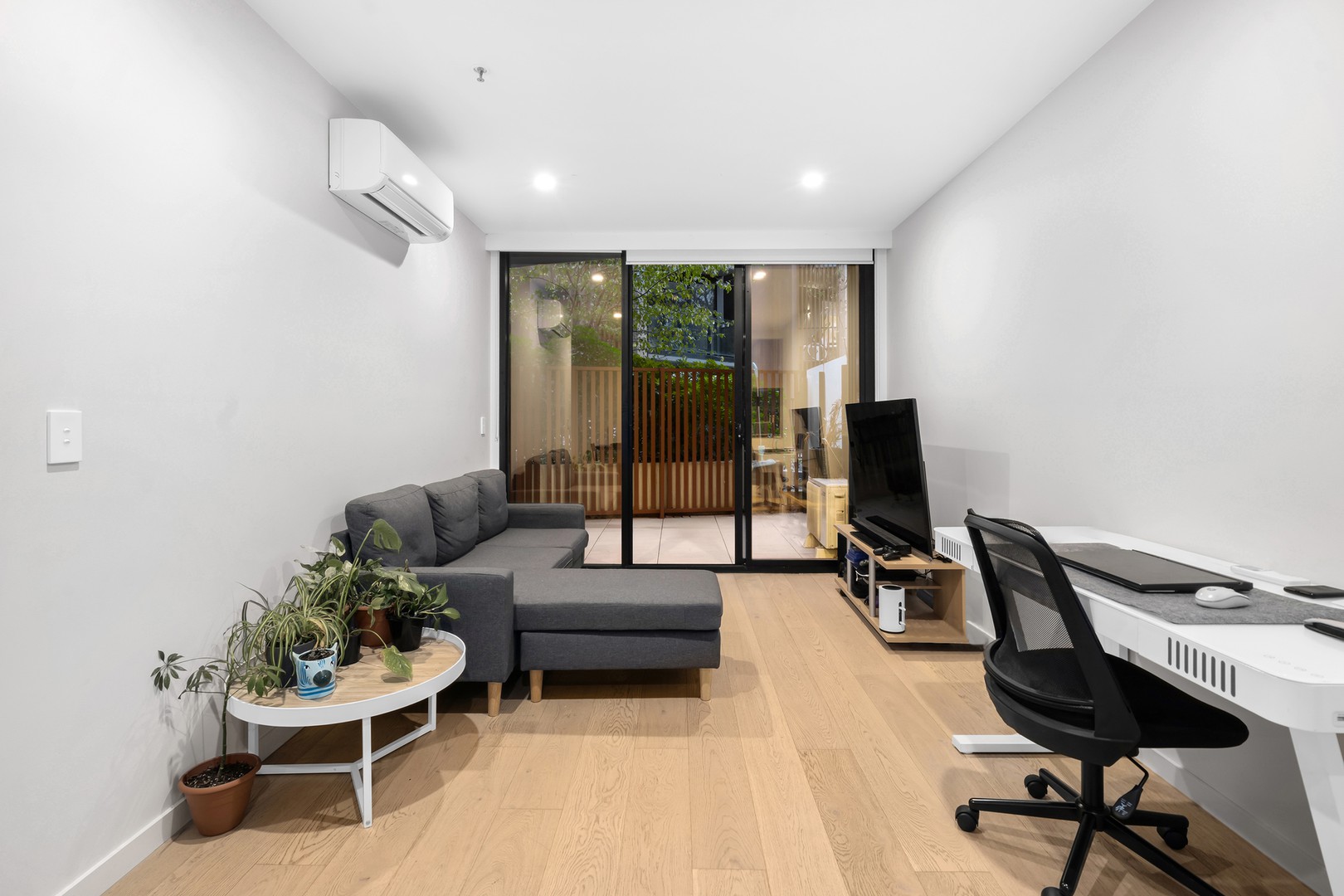 11/3 Snake Gully Drive, Bundoora, VIC 3083 - Leased