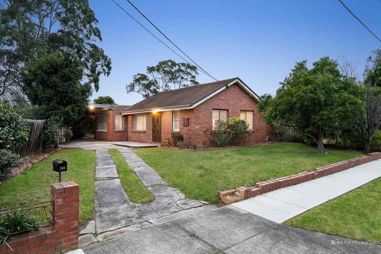 140 Outhwaite Road, Heidelberg West, VIC 3081 - Sold