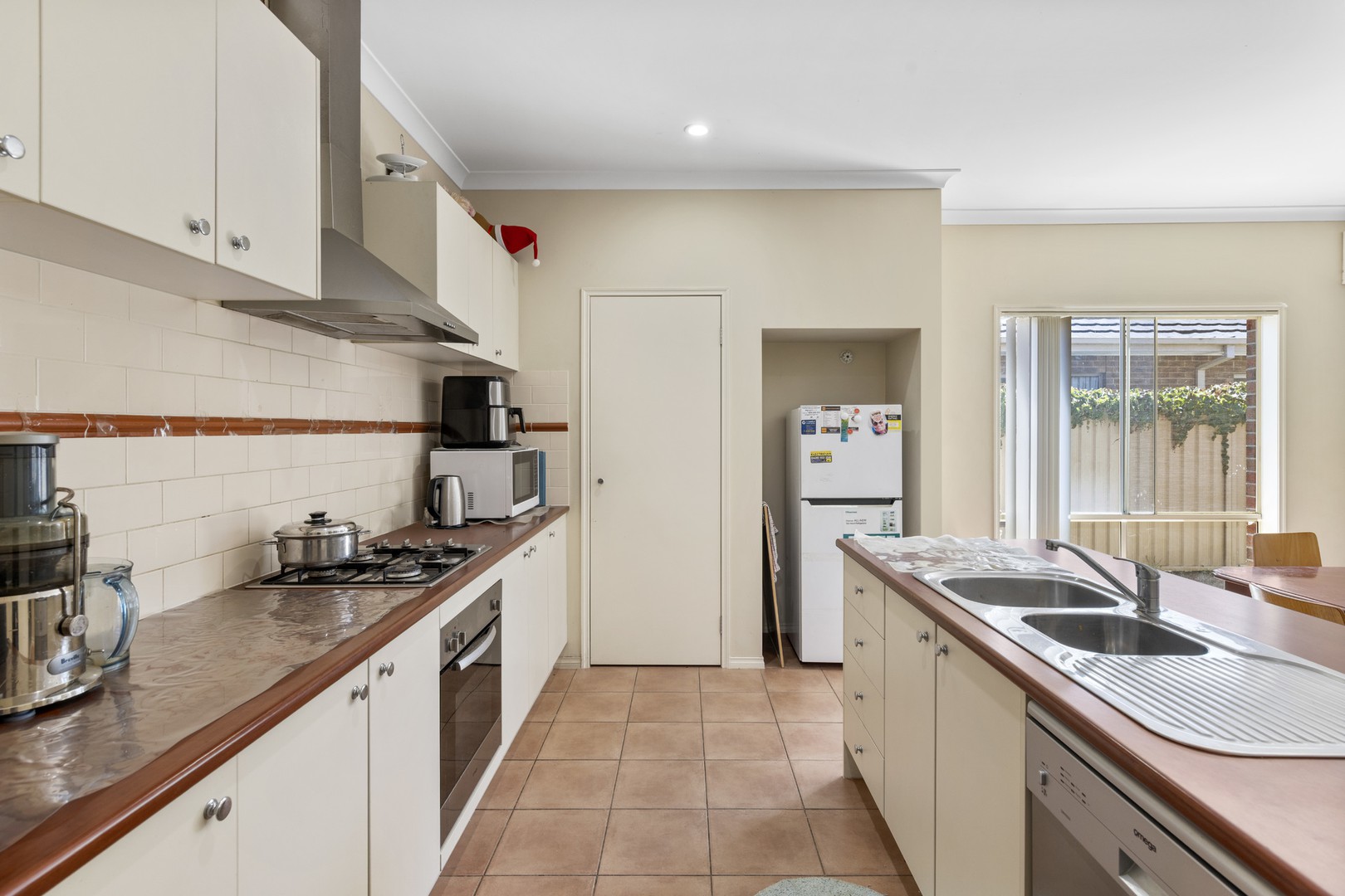 15 Holland Way, Caroline Springs, VIC 3023 - For Sale