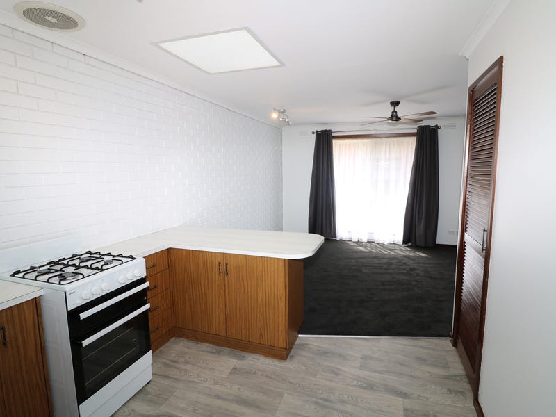 2/6-8 Matilda Court, Belmont, VIC 3216 - Leased