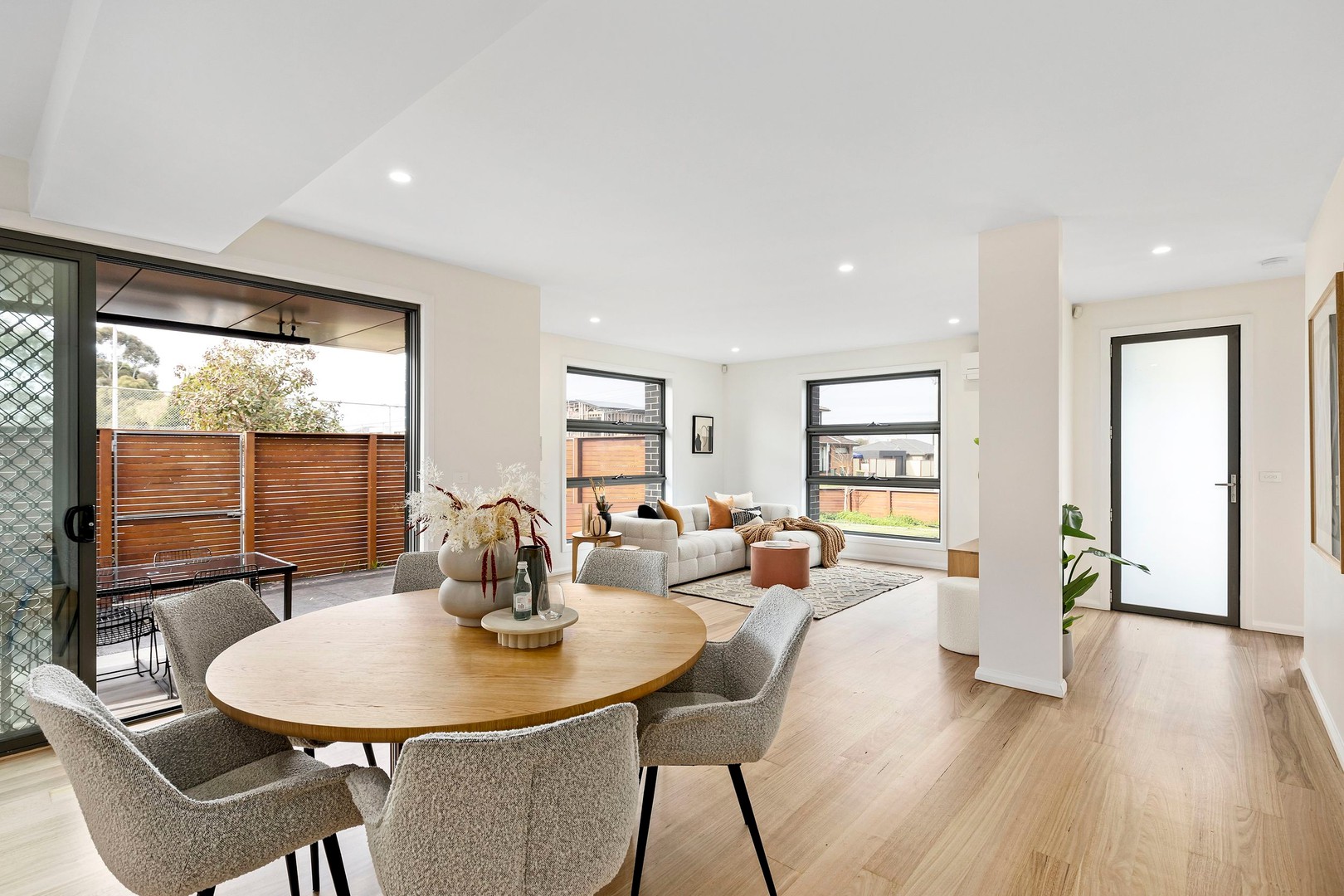 32 Teague Street, Niddrie, VIC 3042 - Sold