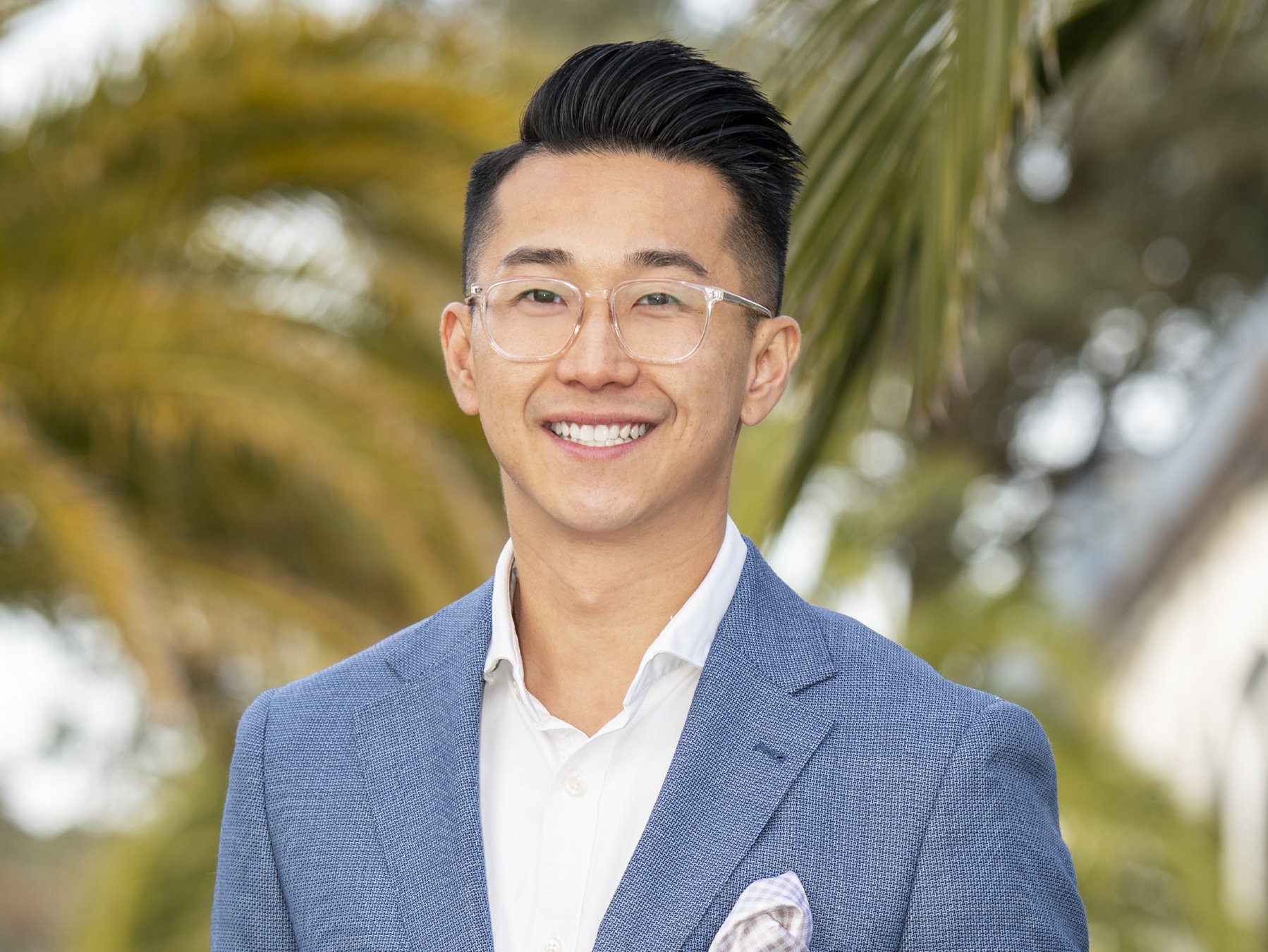 Harry Lai / Senior Sales Consultant & Auctioneer