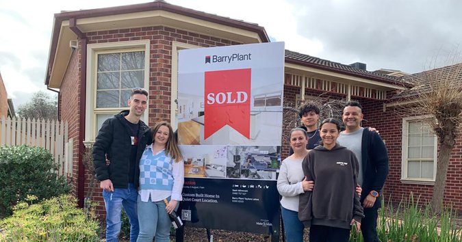 Local market building in confidence