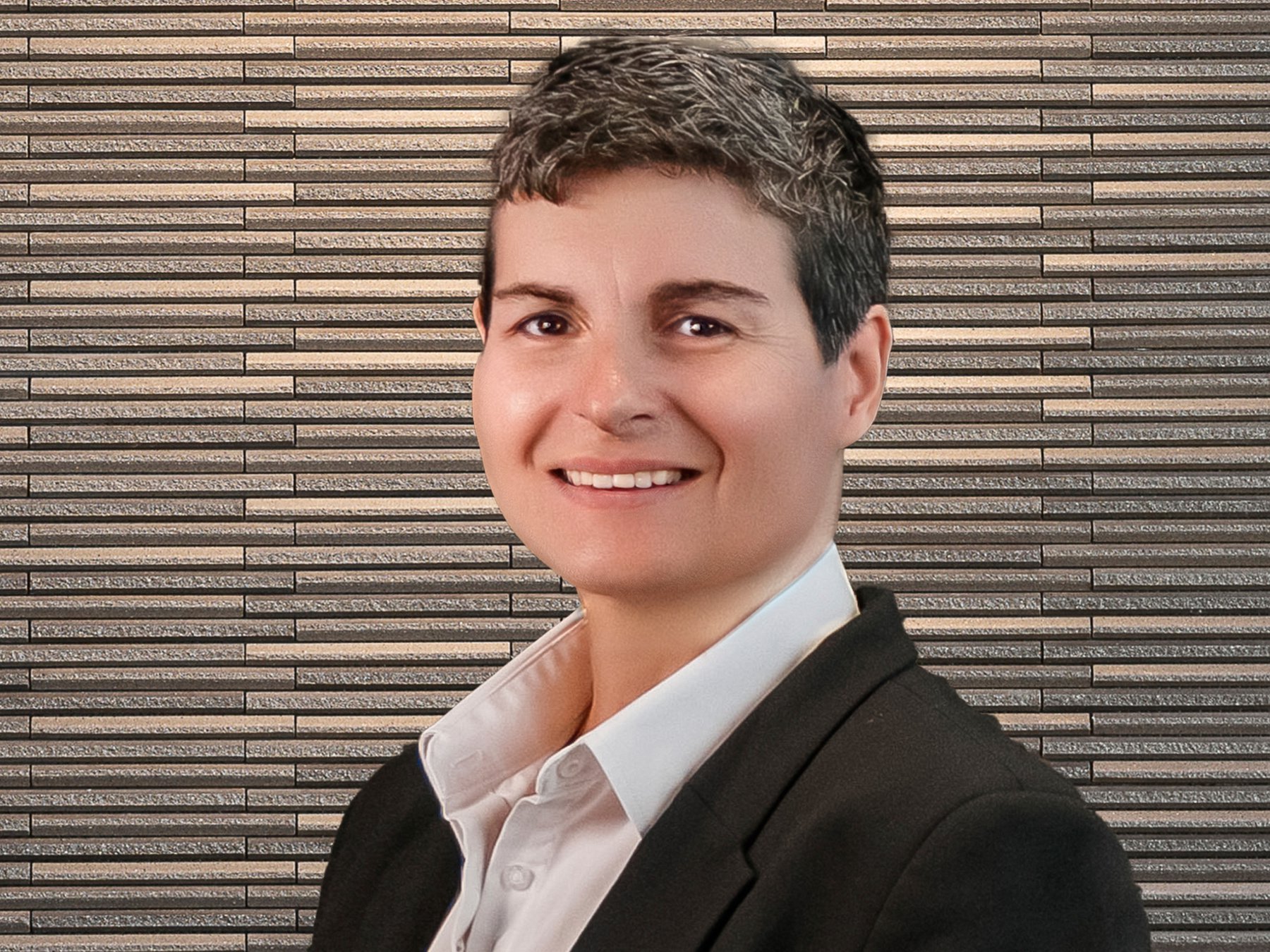 Helen Paliouras / Senior Property Manager