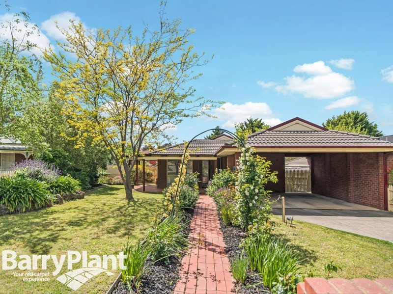 4 Brierly Court, Sunbury, VIC 3429 - Sold