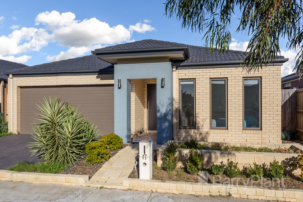 17 Lockheed Parade, Point Cook, VIC 3030 - Leased