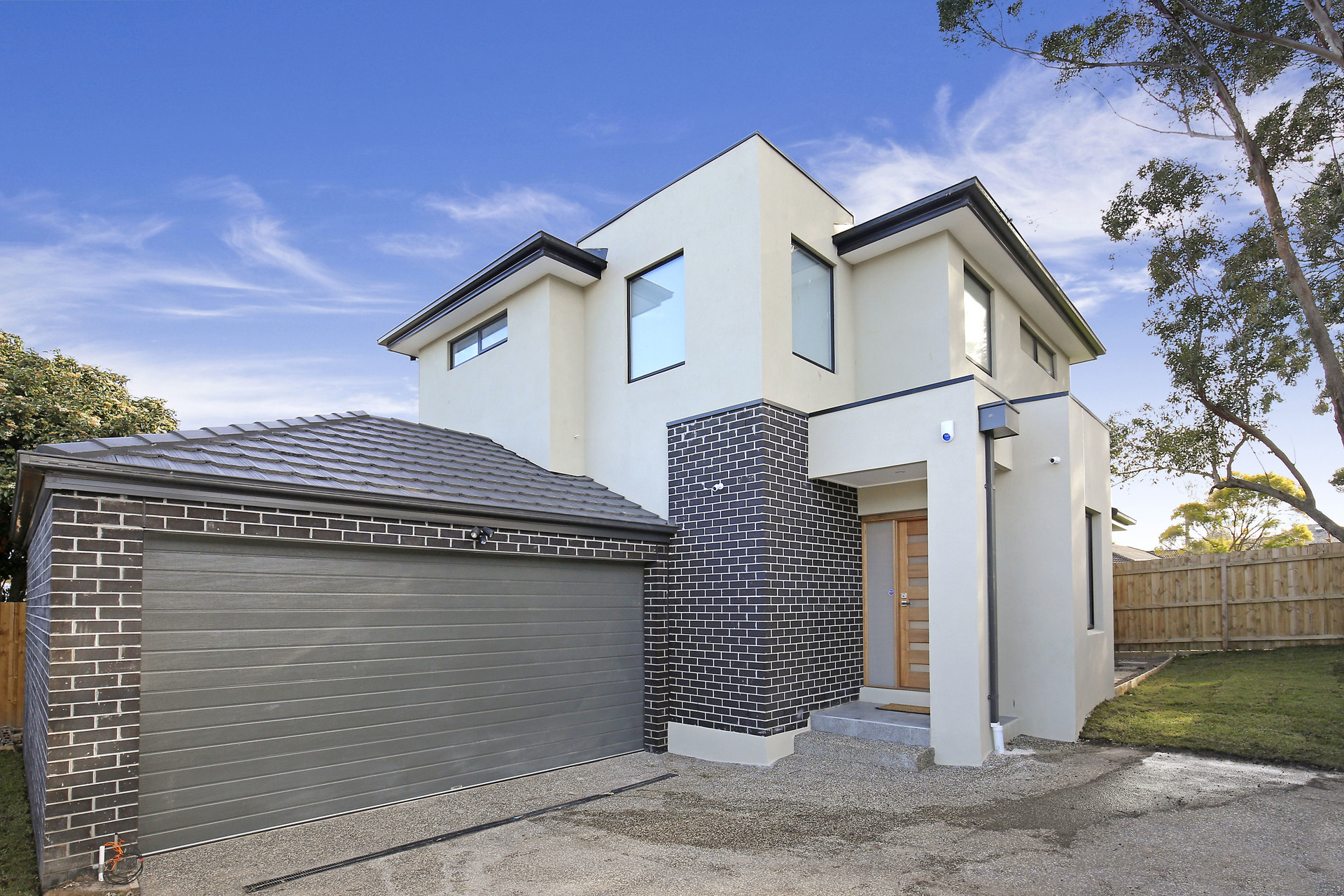 2/30 Oxley Avenue, Bundoora, VIC 3083 - Leased