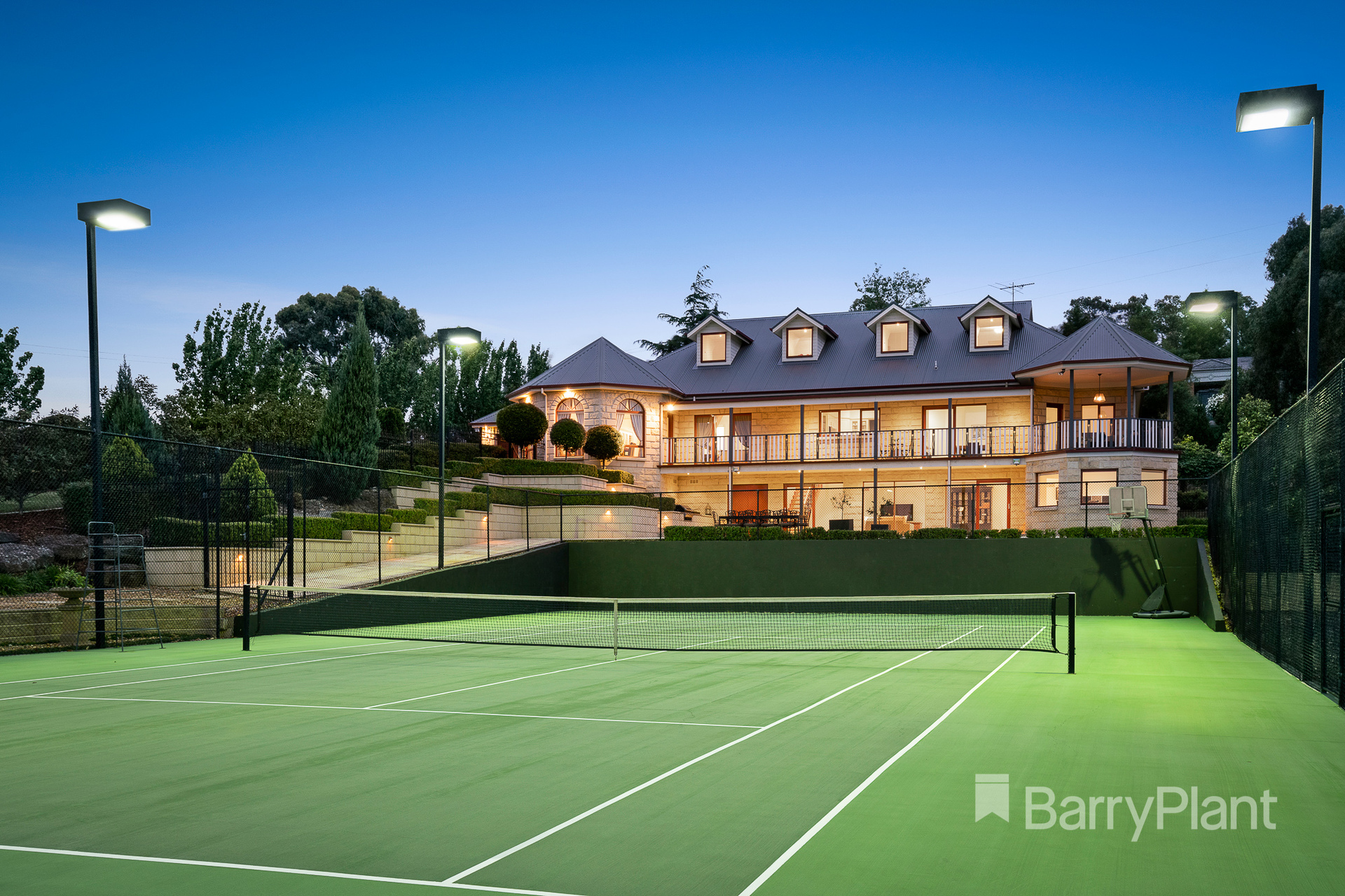 115-117 Flannery Court, Warrandyte, VIC 3113 - Sold