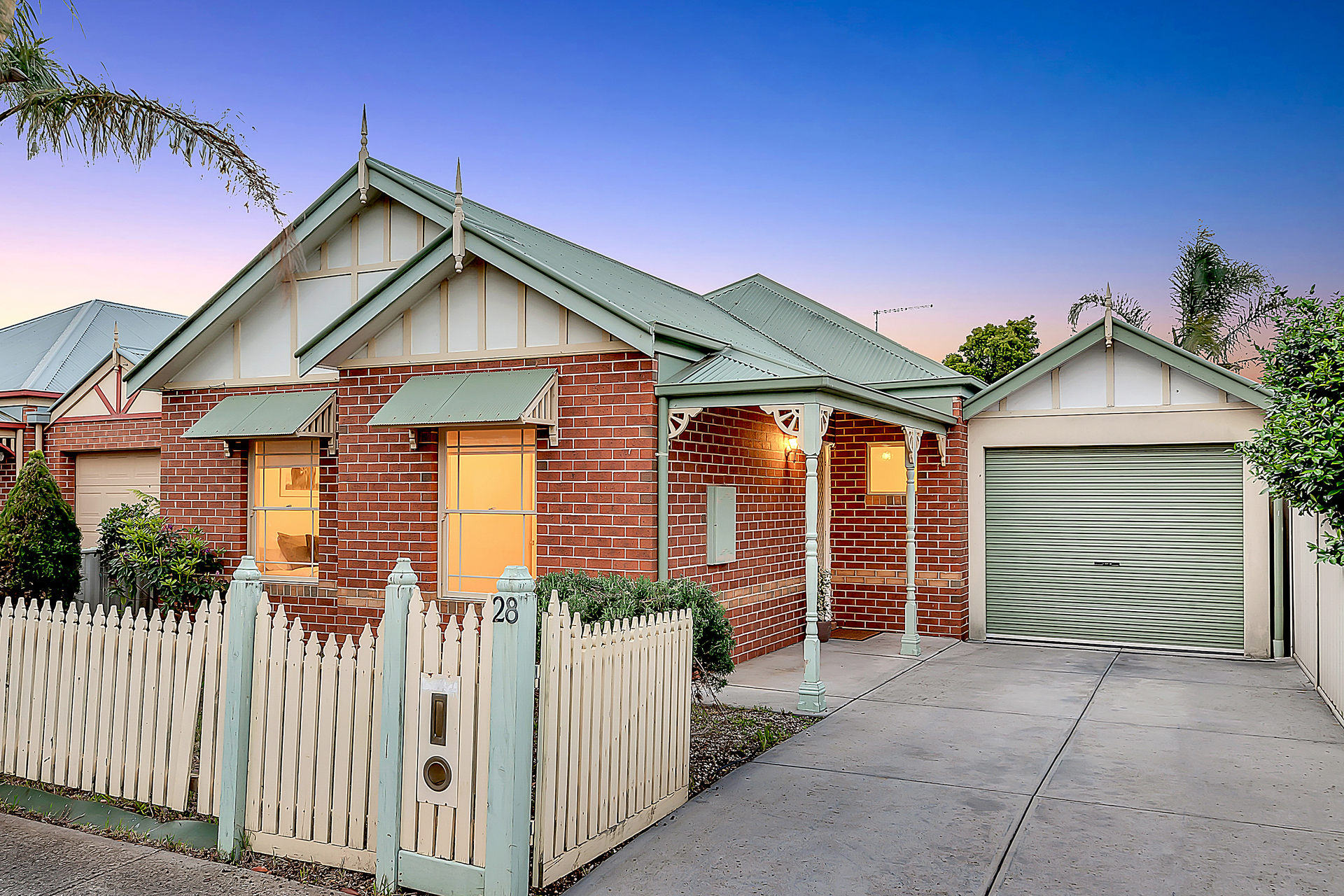 28 Willmott Drive, Craigieburn, VIC 3064 - Sold