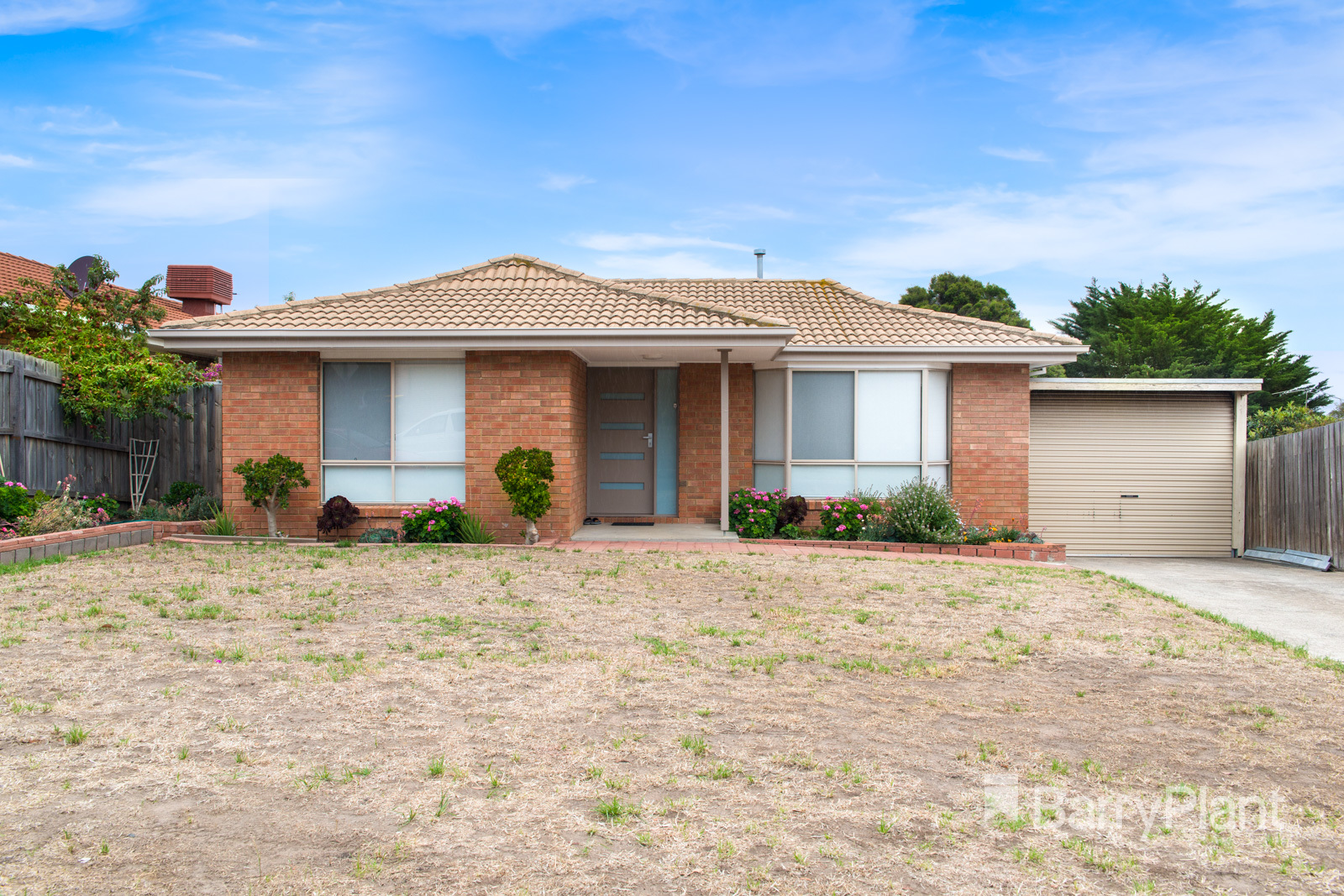 11 Peppermint Grove, Meadow Heights, VIC 3048 - Sold