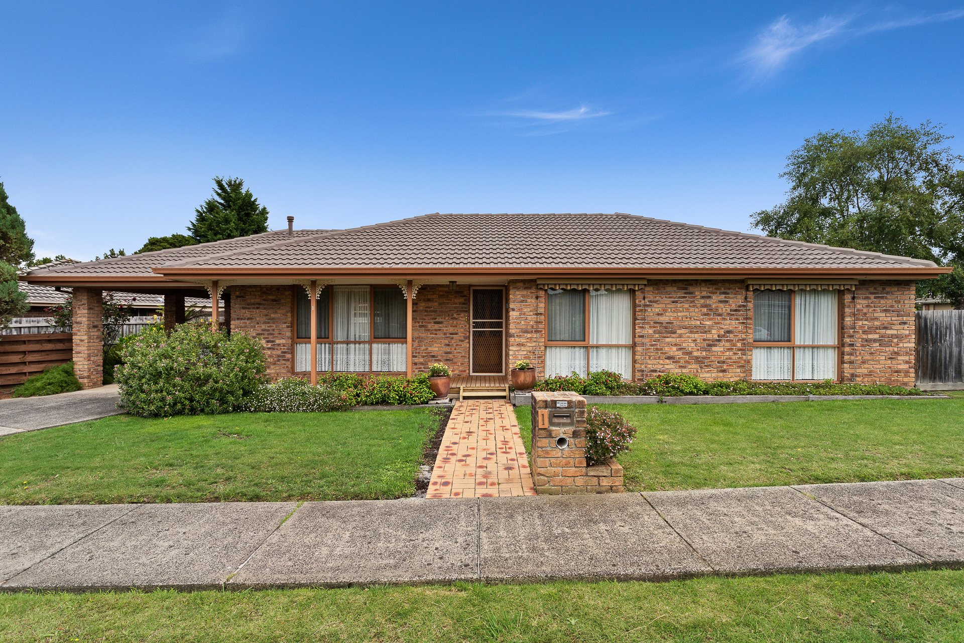 1 Payne Court, Berwick, VIC 3806 - Leased
