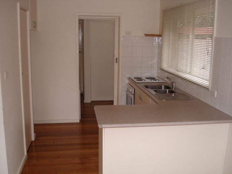 1/27 Victoria Avenue, Mitcham, VIC 3132 - Leased