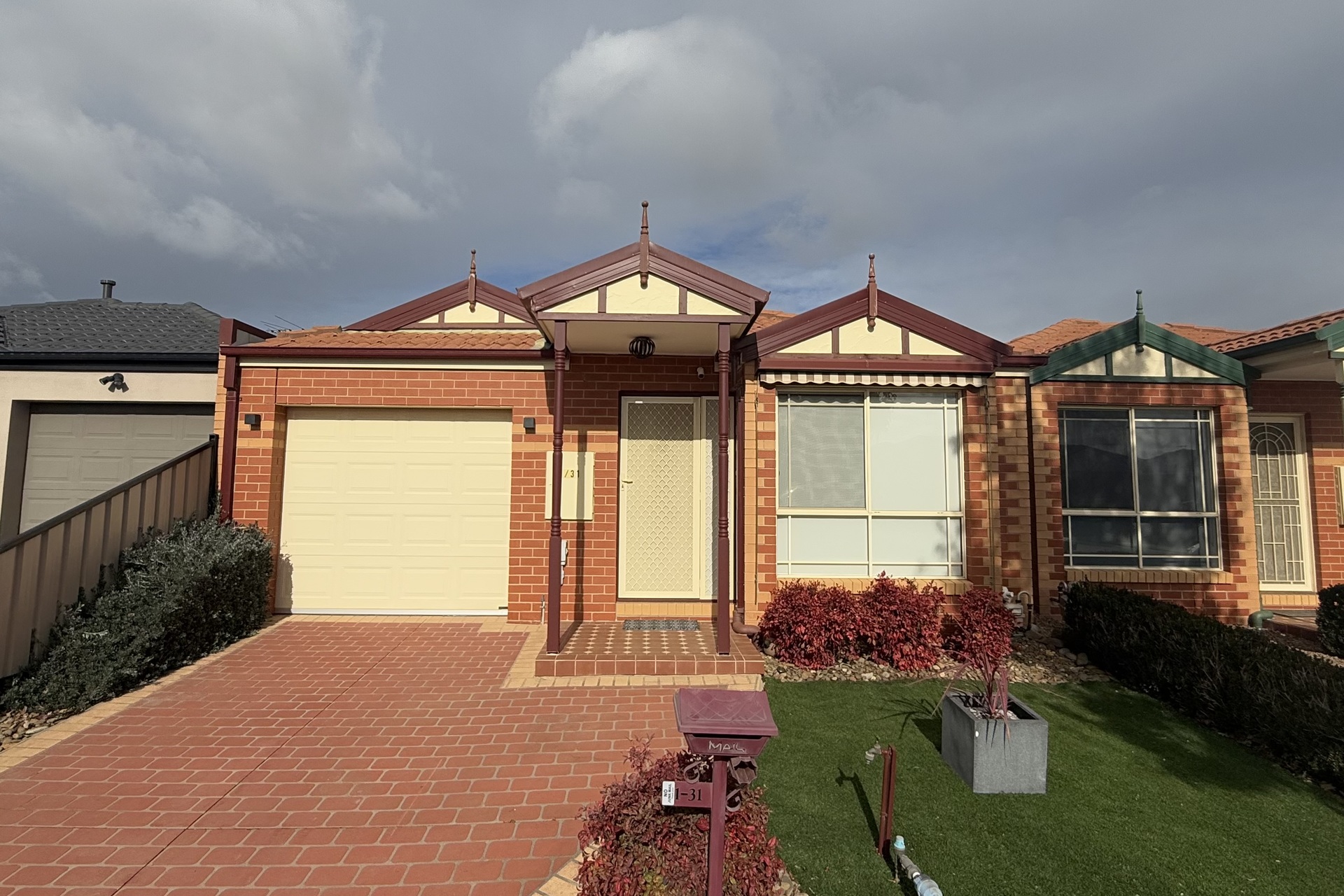 1/31 Jade Way, Hillside, VIC 3037 - Leased