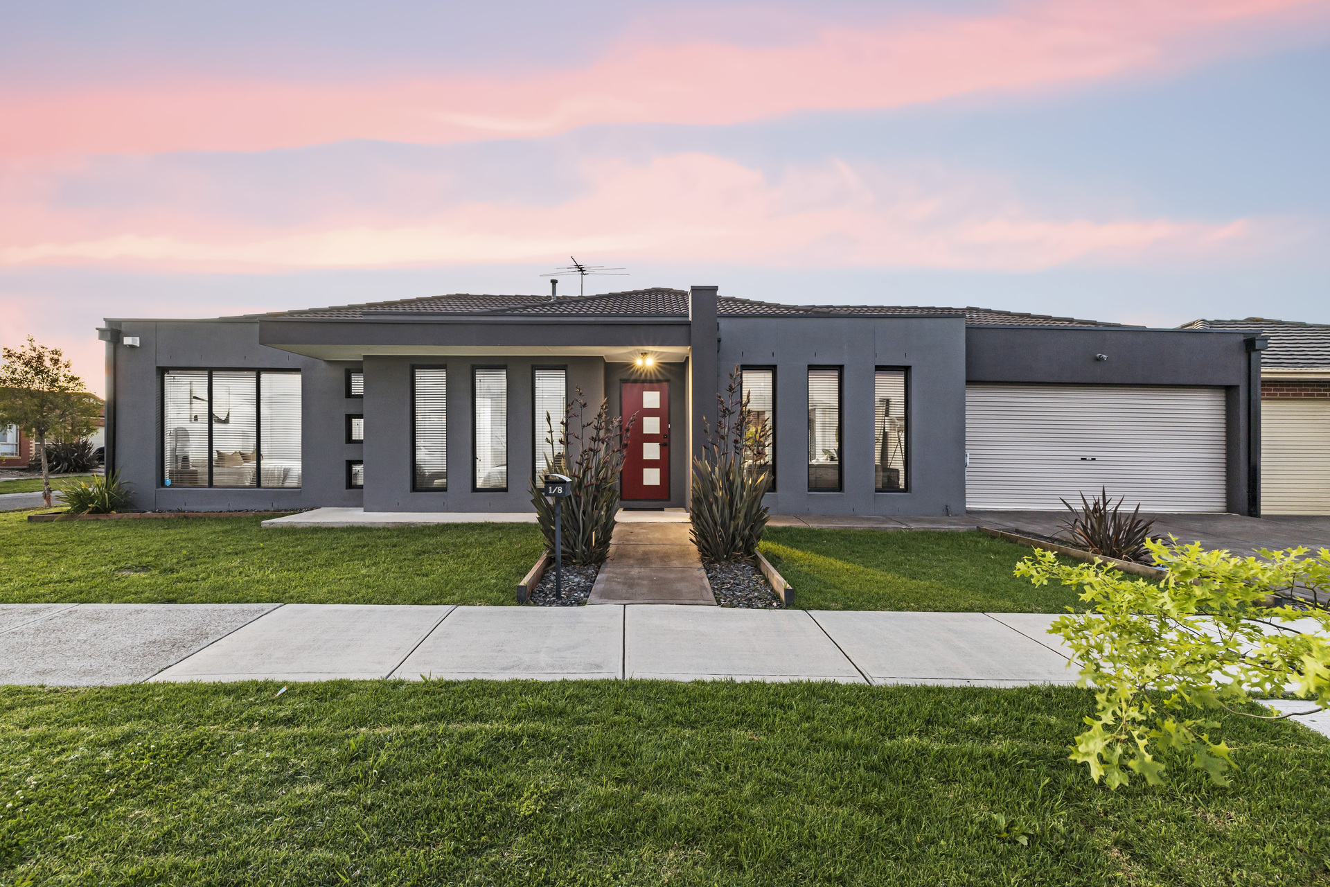 1/8 Jade Way, Hillside, VIC 3037 - Sold