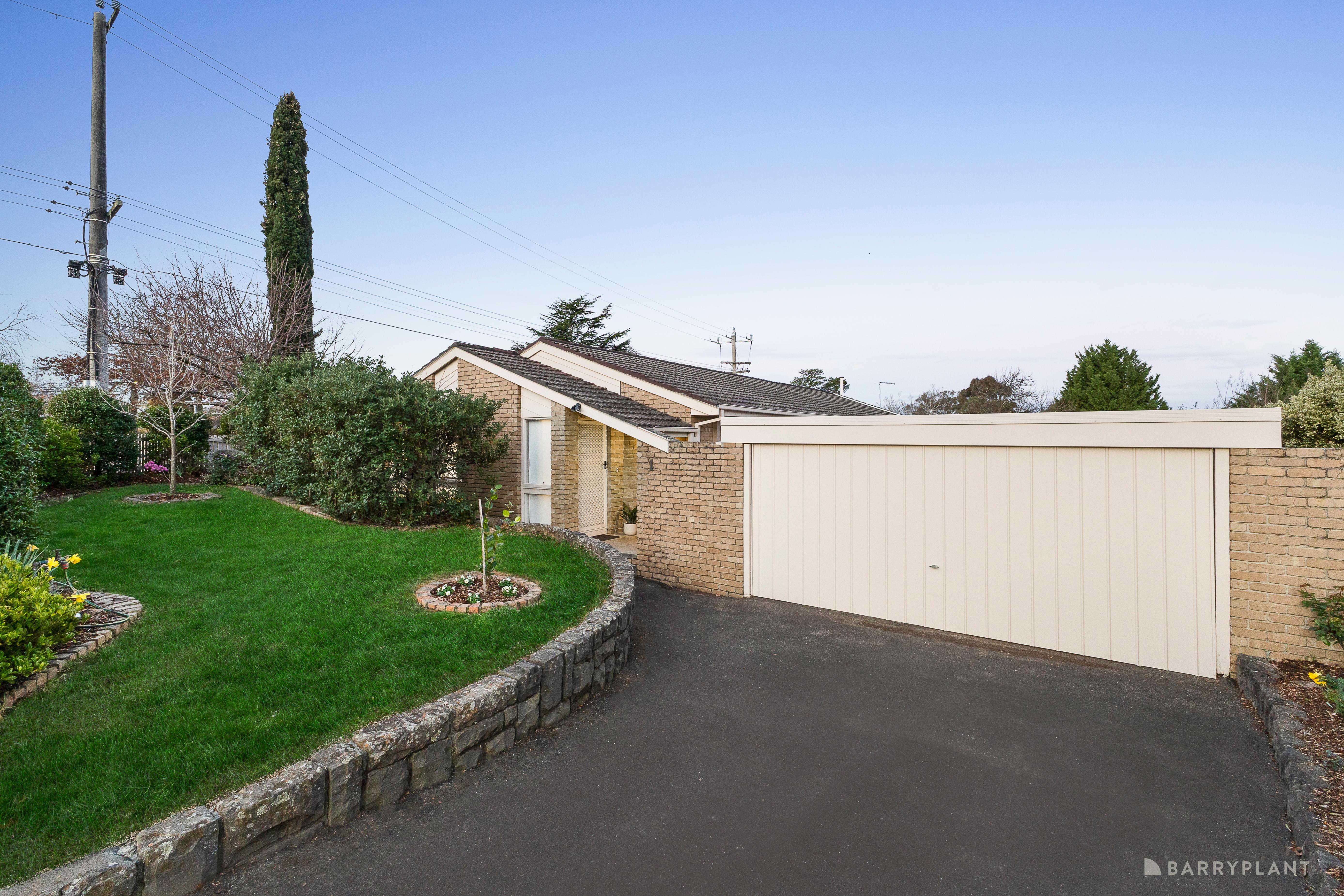 1 Louisa Place, Templestowe, VIC 3106 - Sold