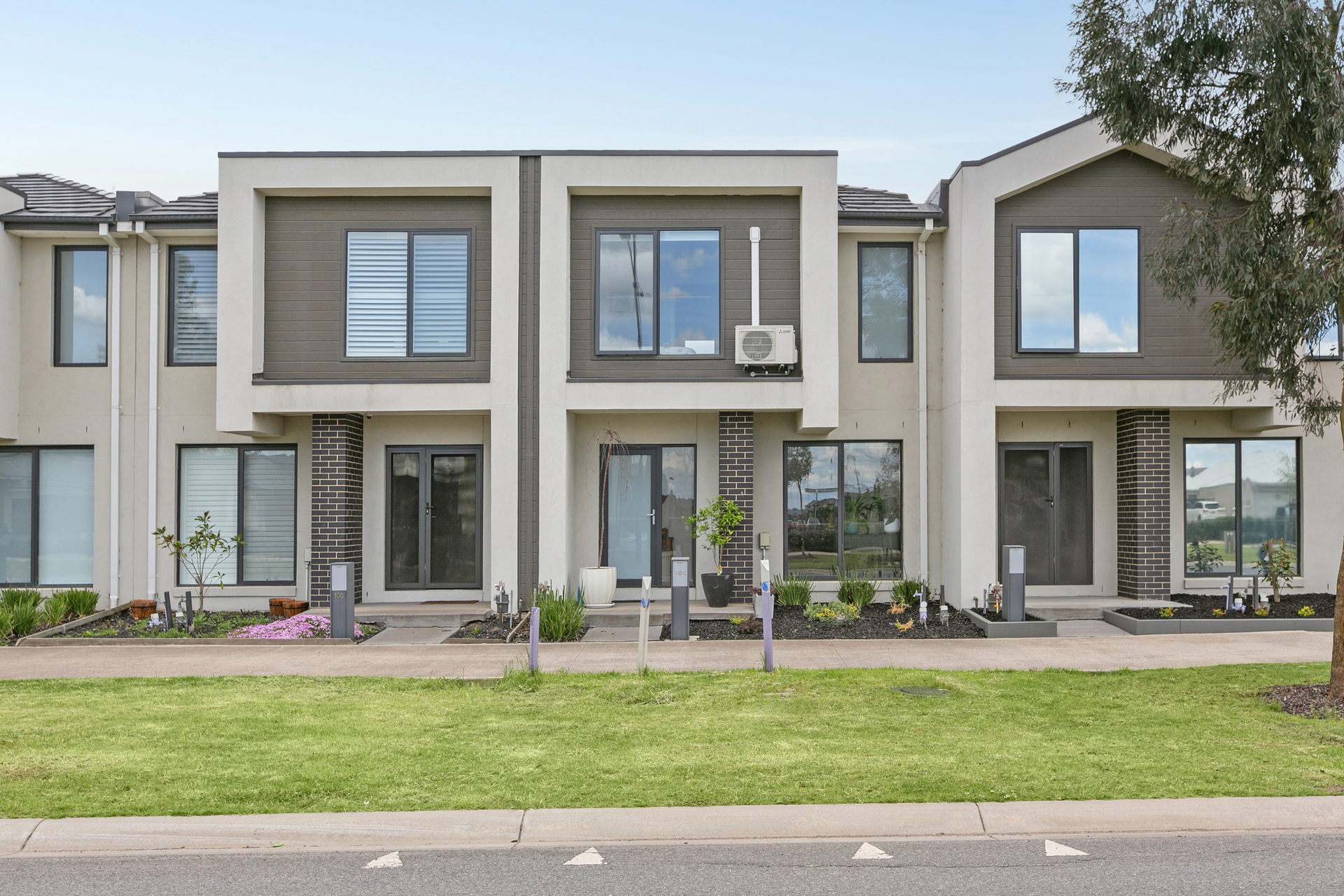 104 English Street, Donnybrook, VIC 3064 - Sold