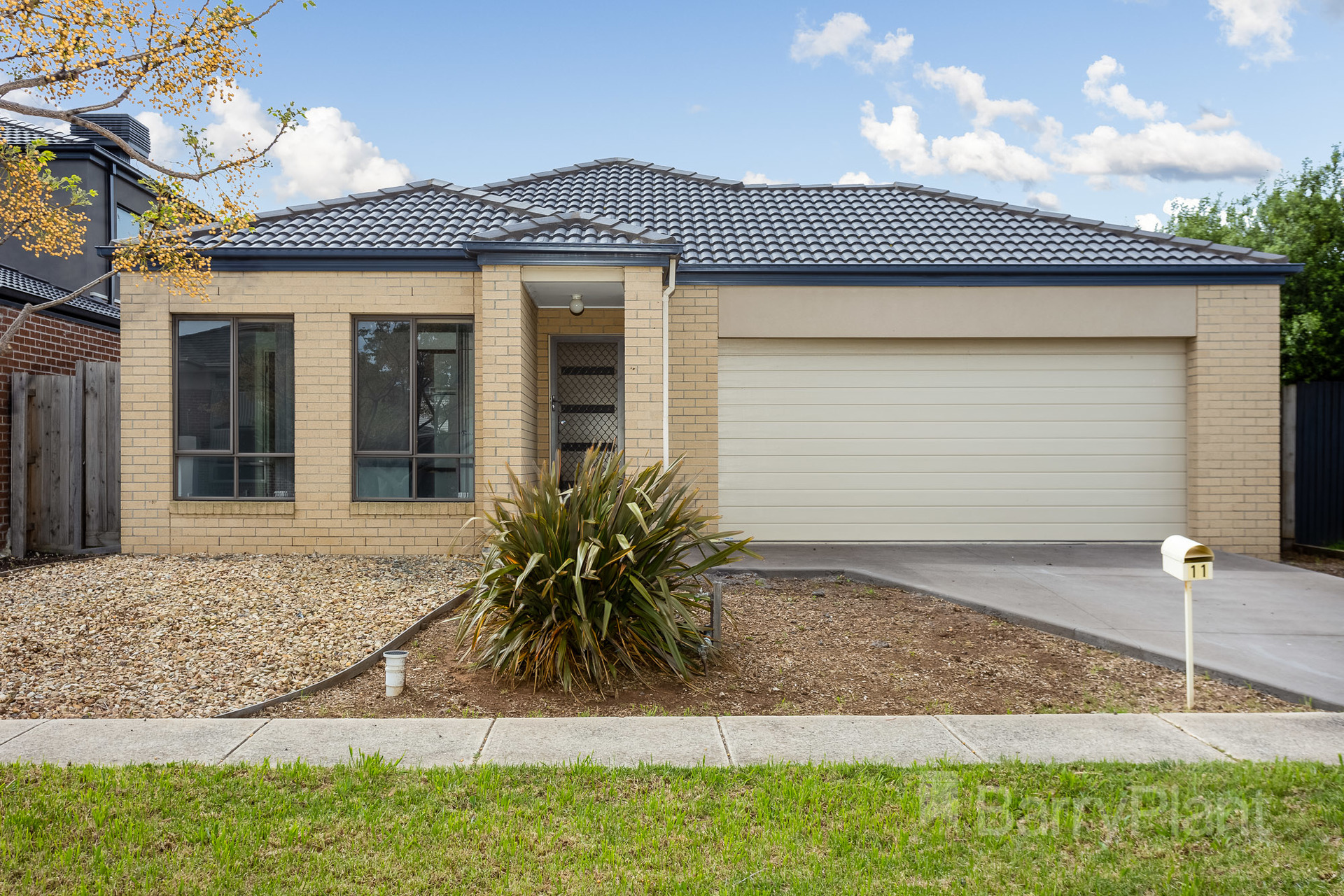 11 Capital Way, Point Cook, VIC 3030 - Leased