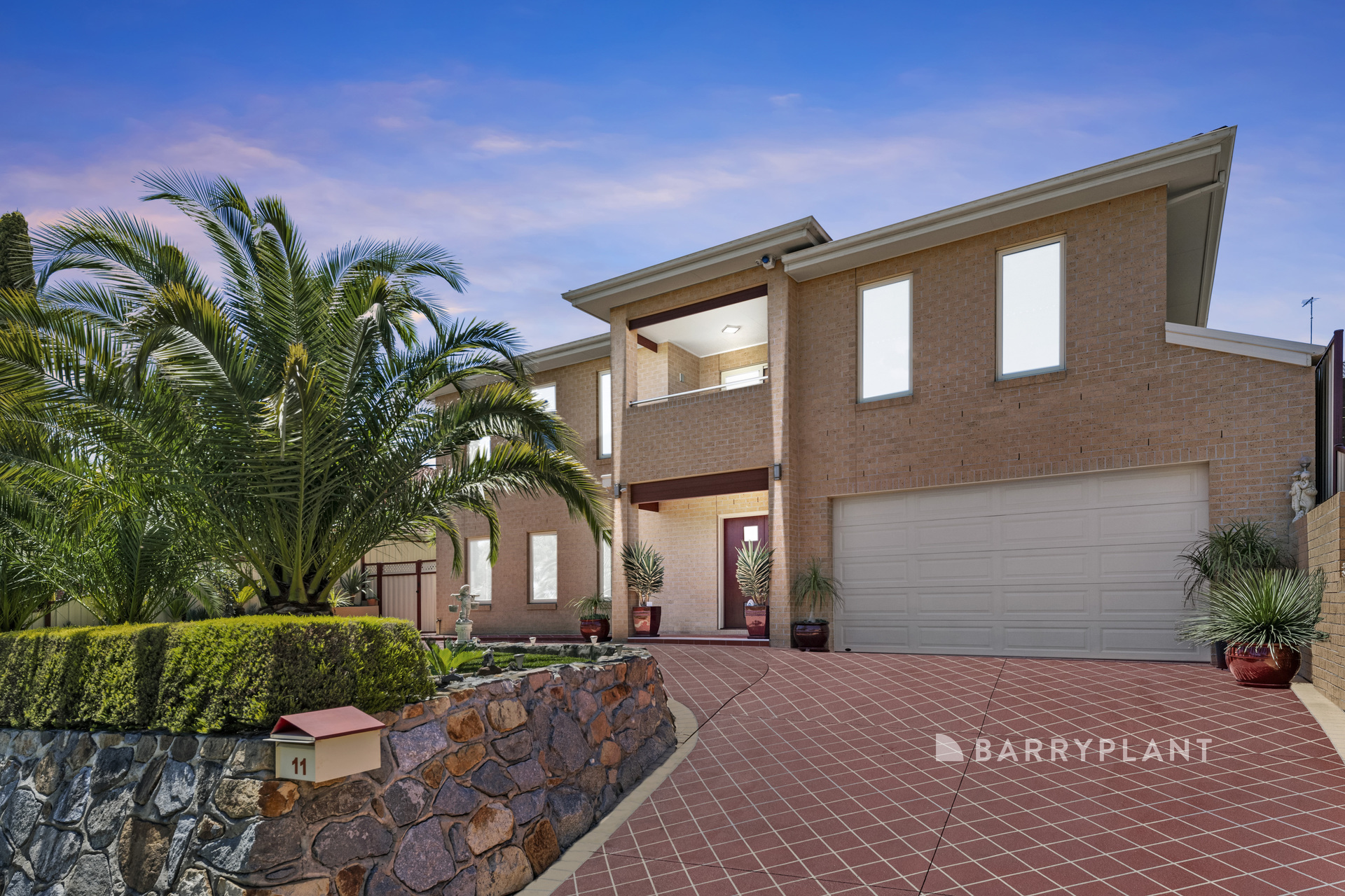 11 Classic Court, Berwick, VIC 3806 - Sold