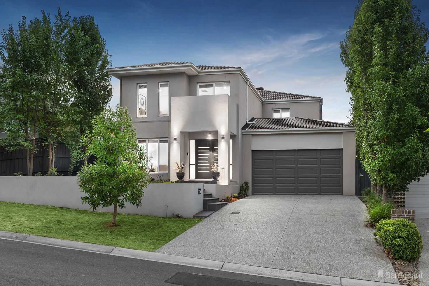 11 Mallard Close, Doncaster East, VIC 3109 - Sold