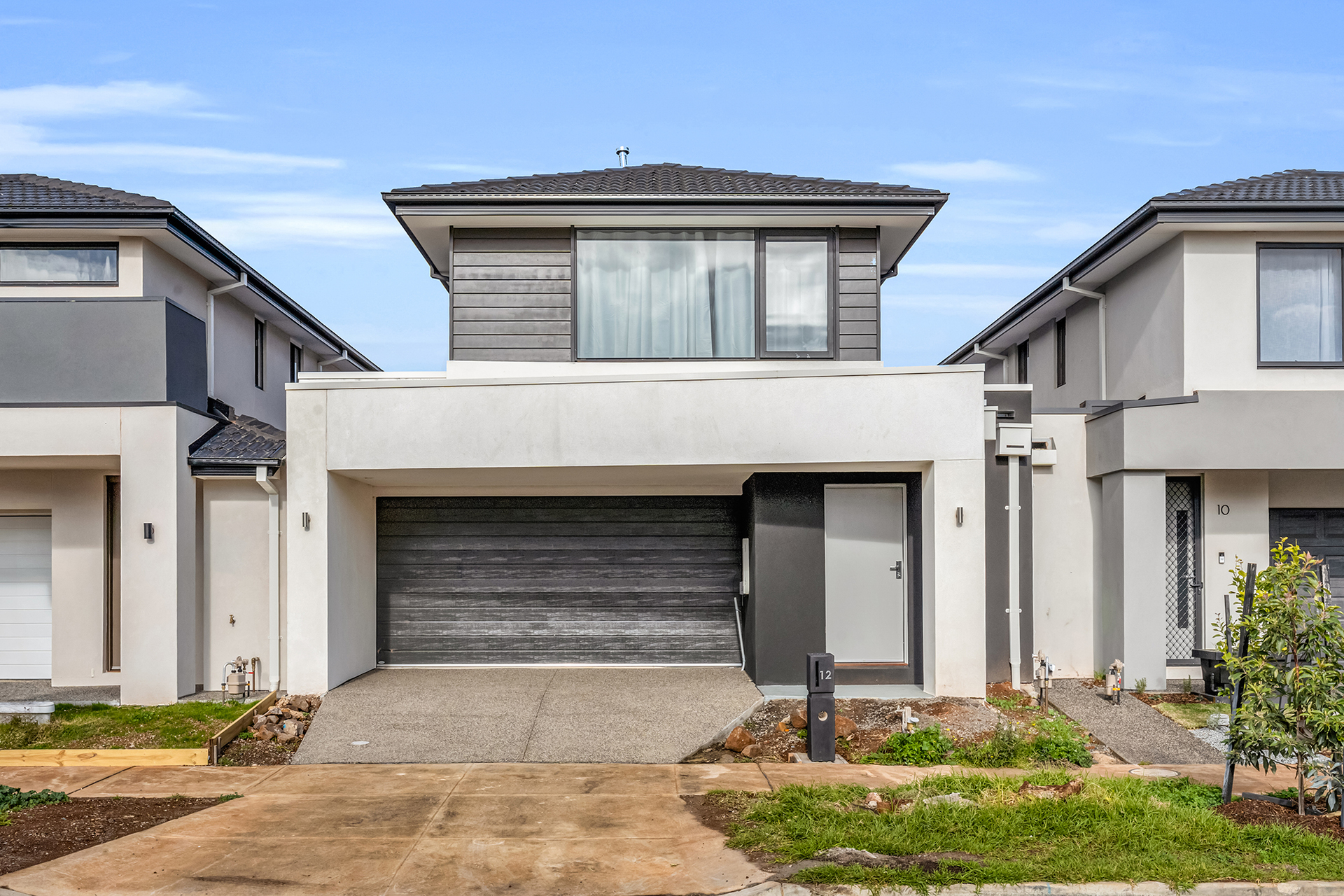 12 Malua Road, Bonnie Brook, VIC 3335 - Leased