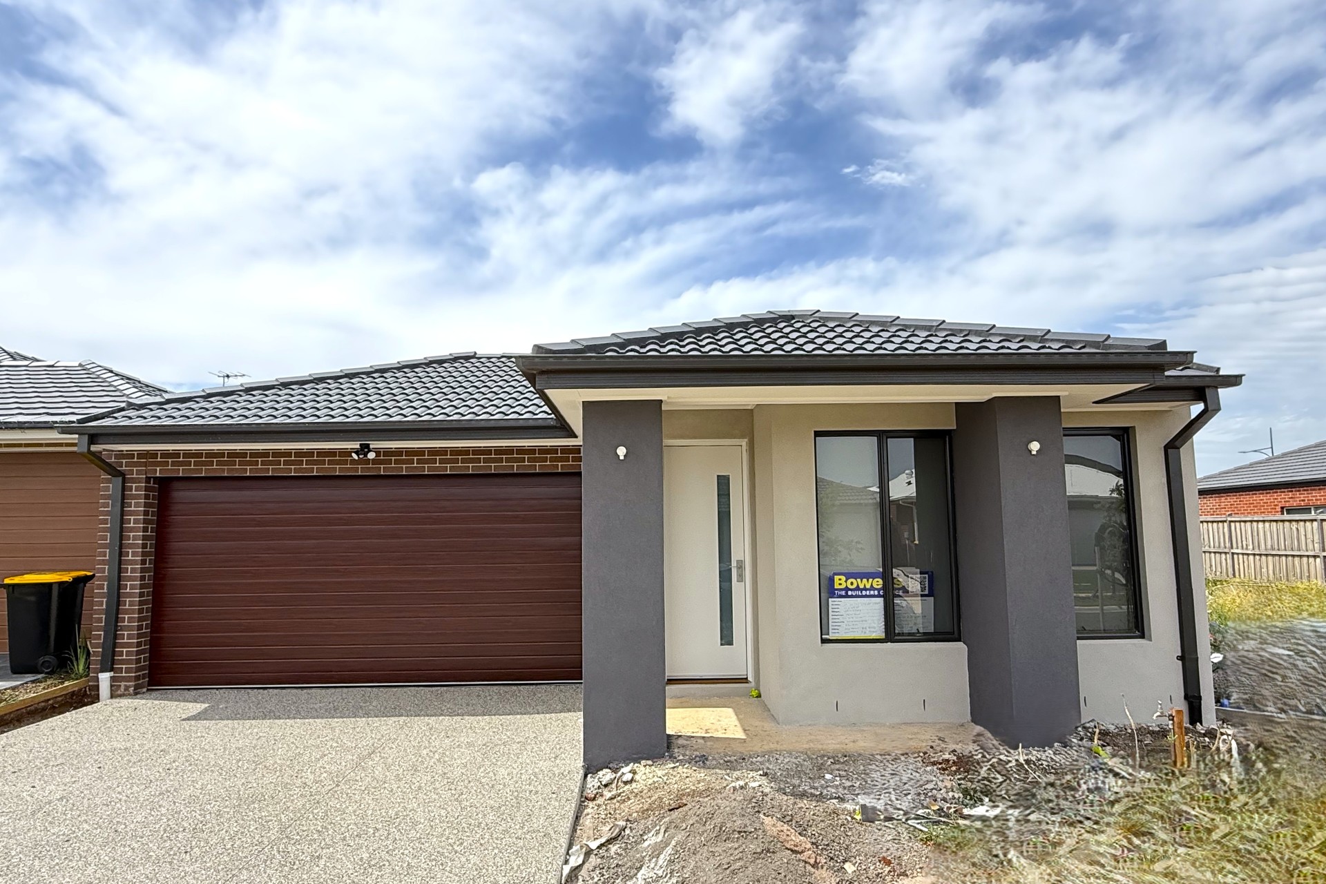 17 Linburn Street, Thornhill Park, VIC 3335 - For Rent