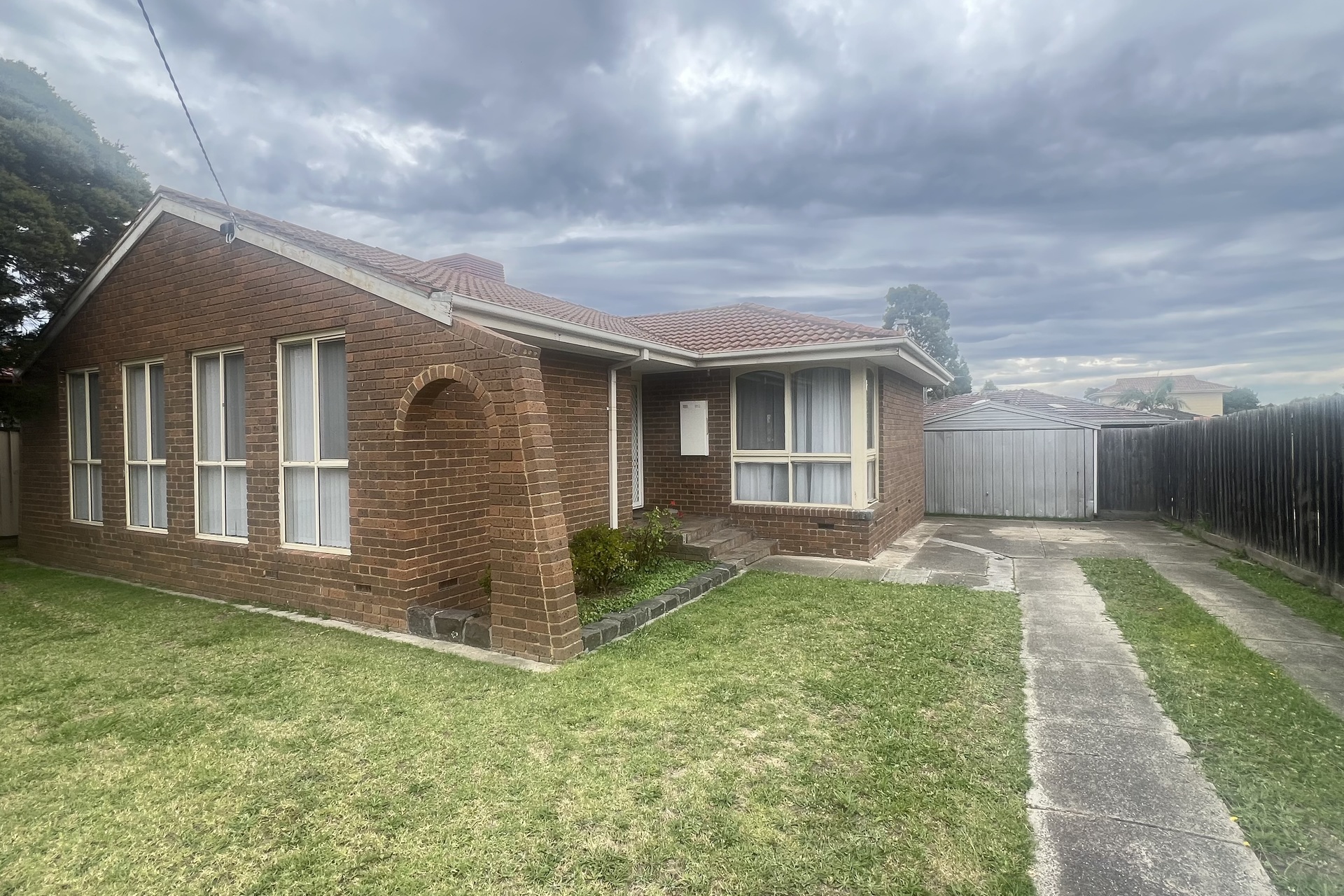 187 Victoria Drive, Thomastown, VIC 3074 - Leased