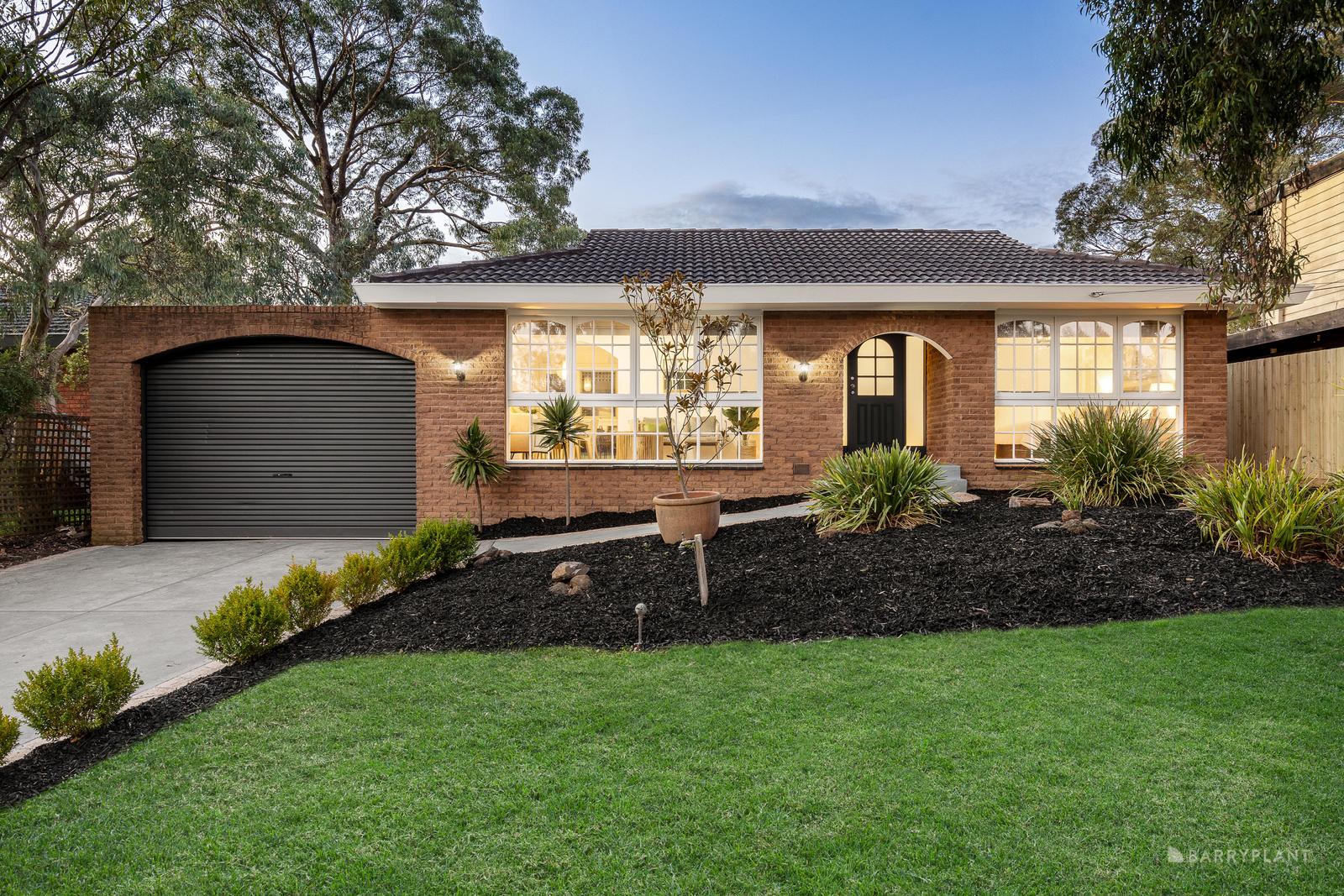 19 Old Lower Plenty Road, Viewbank, VIC 3084 - Sold