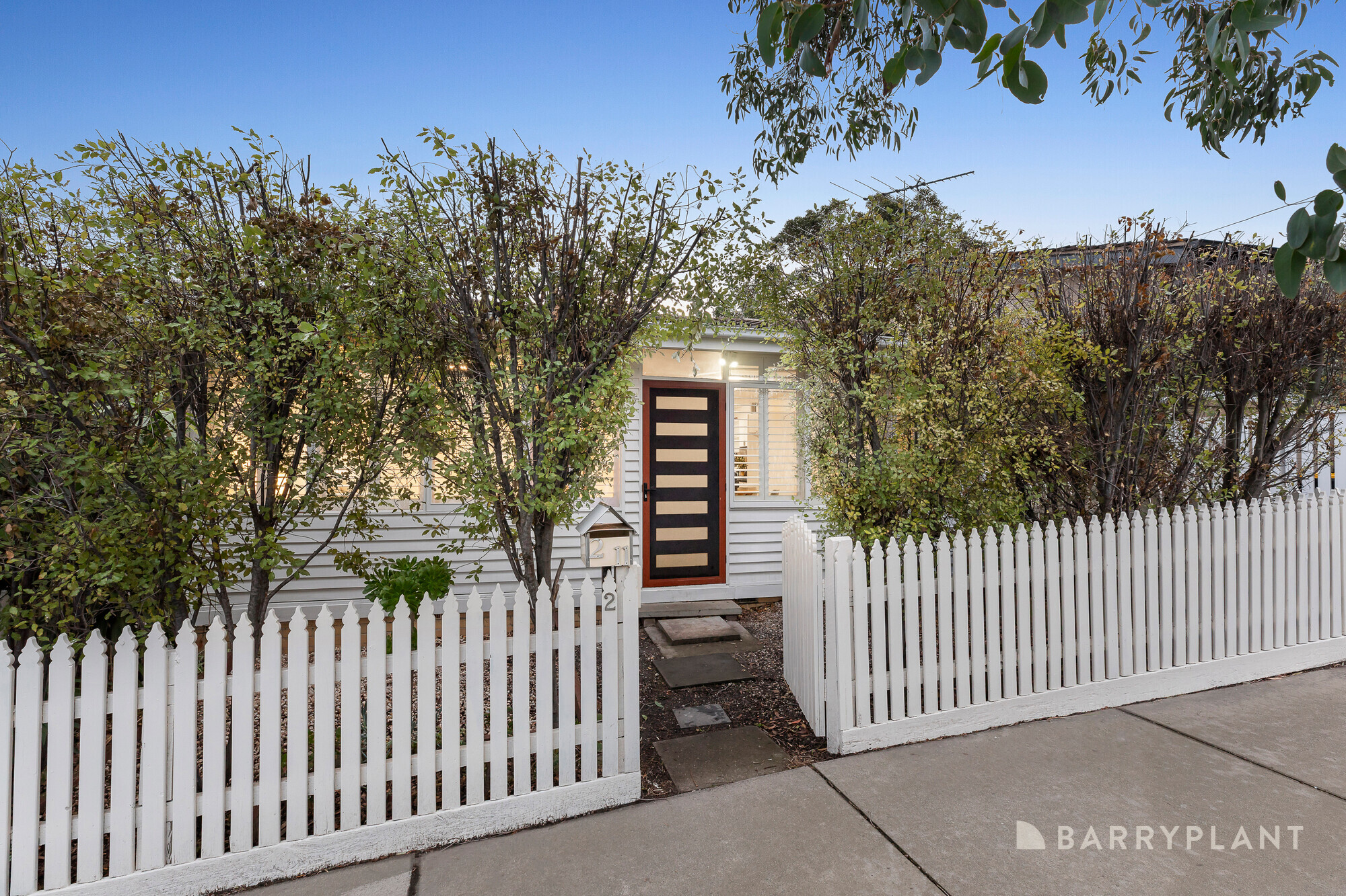 2/11 Collocott Street, Mordialloc, VIC 3195 - Sold