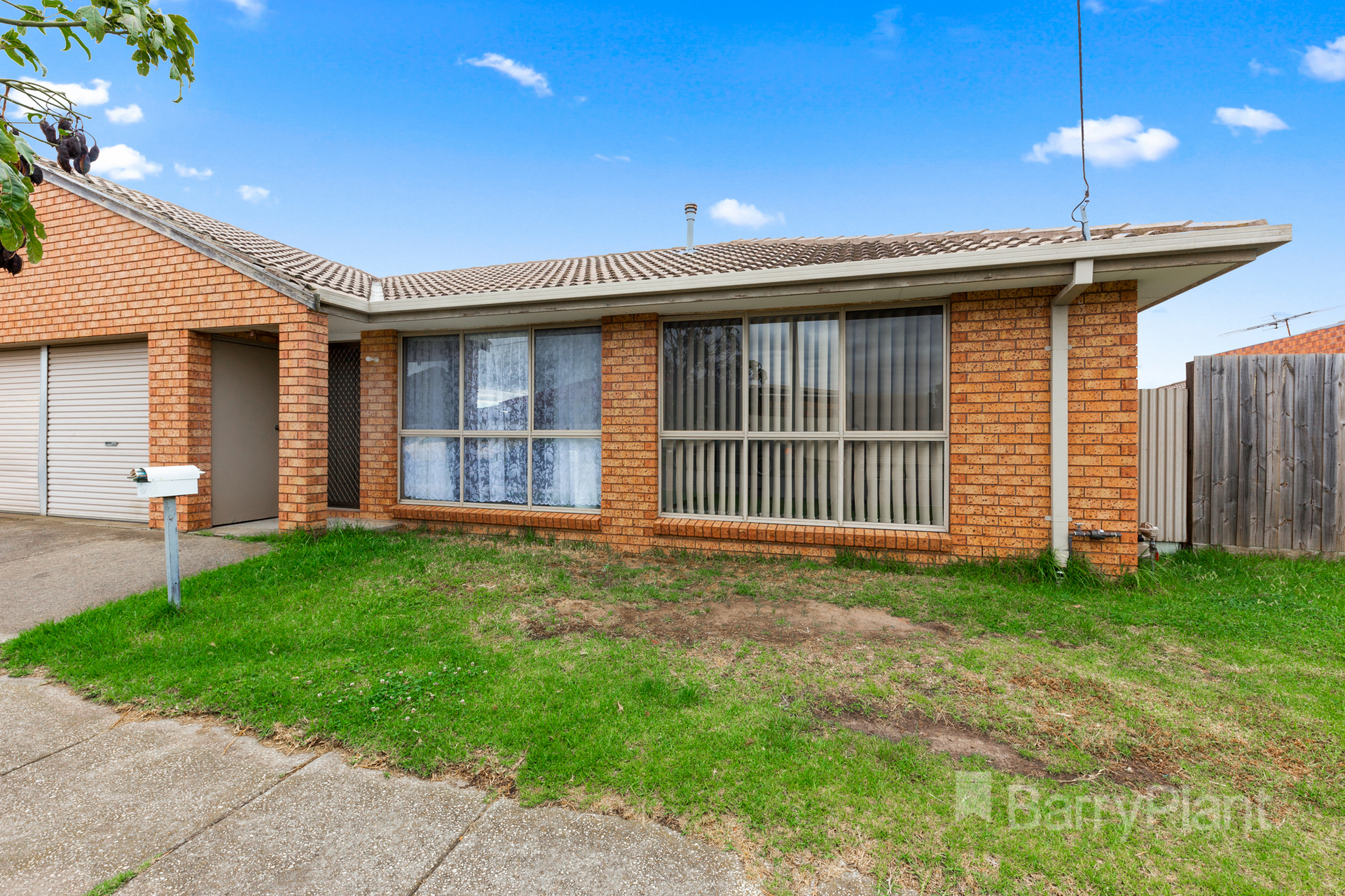2/19 Belfort Street, St Albans, VIC 3021 - For Rent