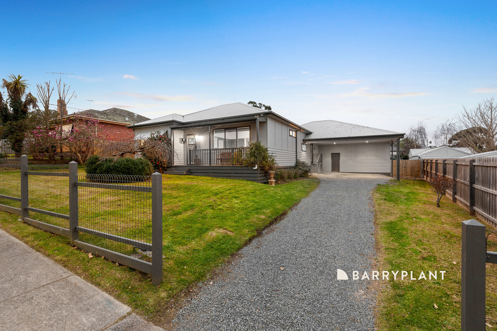 2 Garfield Road, Garfield, VIC 3814 - Sold