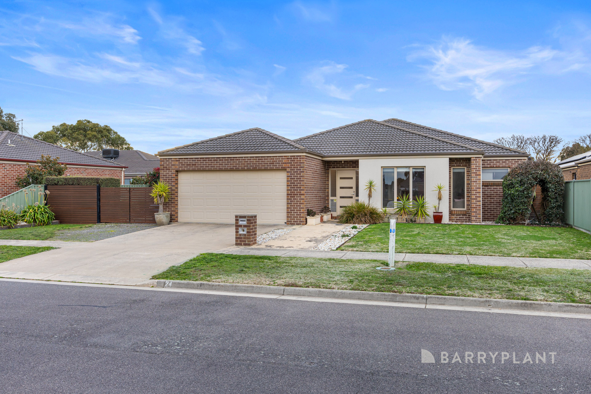24 Lowry Crescent, Miners Rest, VIC 3352 - Sold