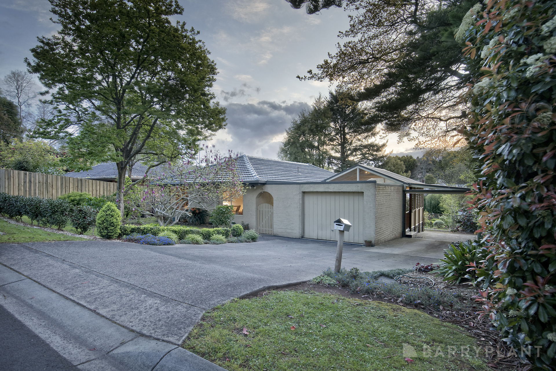 24 Memorial Avenue, Emerald, VIC 3782 - Sold