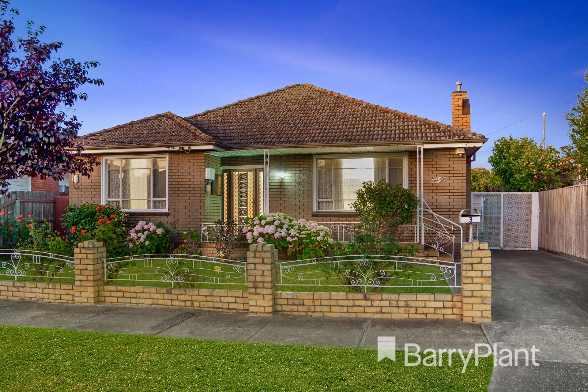 3 Lyall Street, St Albans, VIC 3021 - Sold