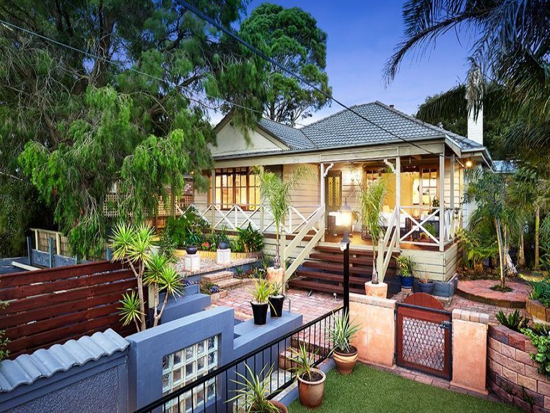 34 Addicott Street, Frankston, VIC 3199 - For Rent