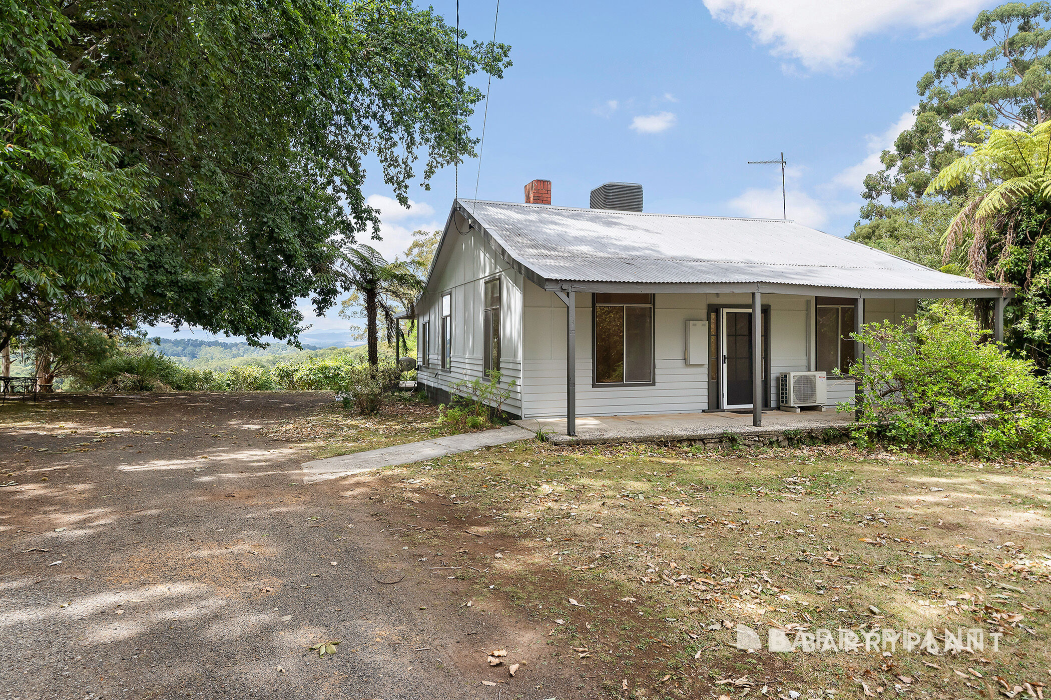 39 Beaconsfield Emerald Road, Emerald, VIC 3782 - For Rent