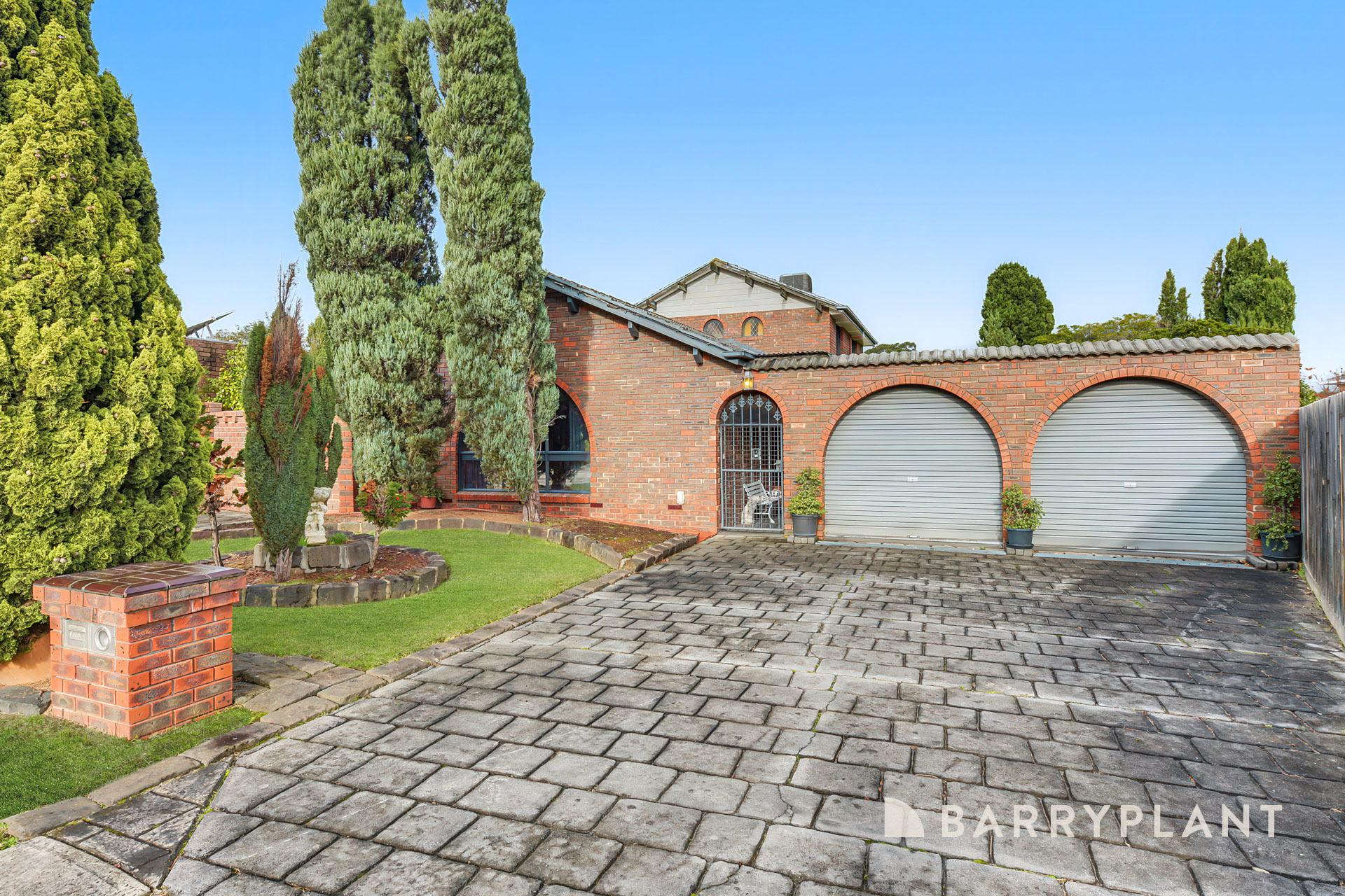 4 Ballard Close, Wantirna, VIC 3152 - For Sale