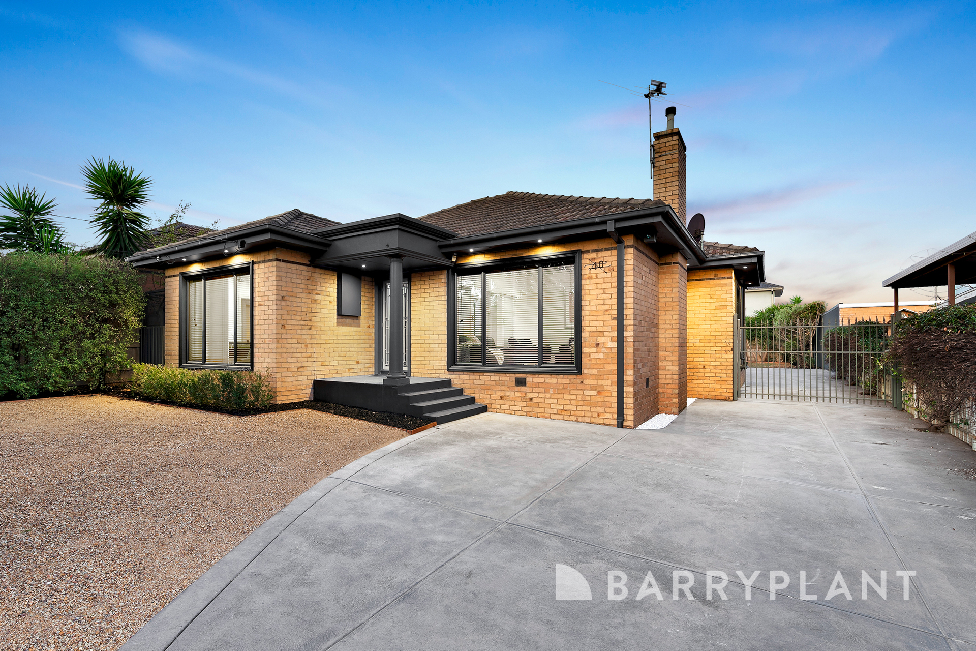40 Glyndon Avenue, St Albans, VIC 3021 - Sold