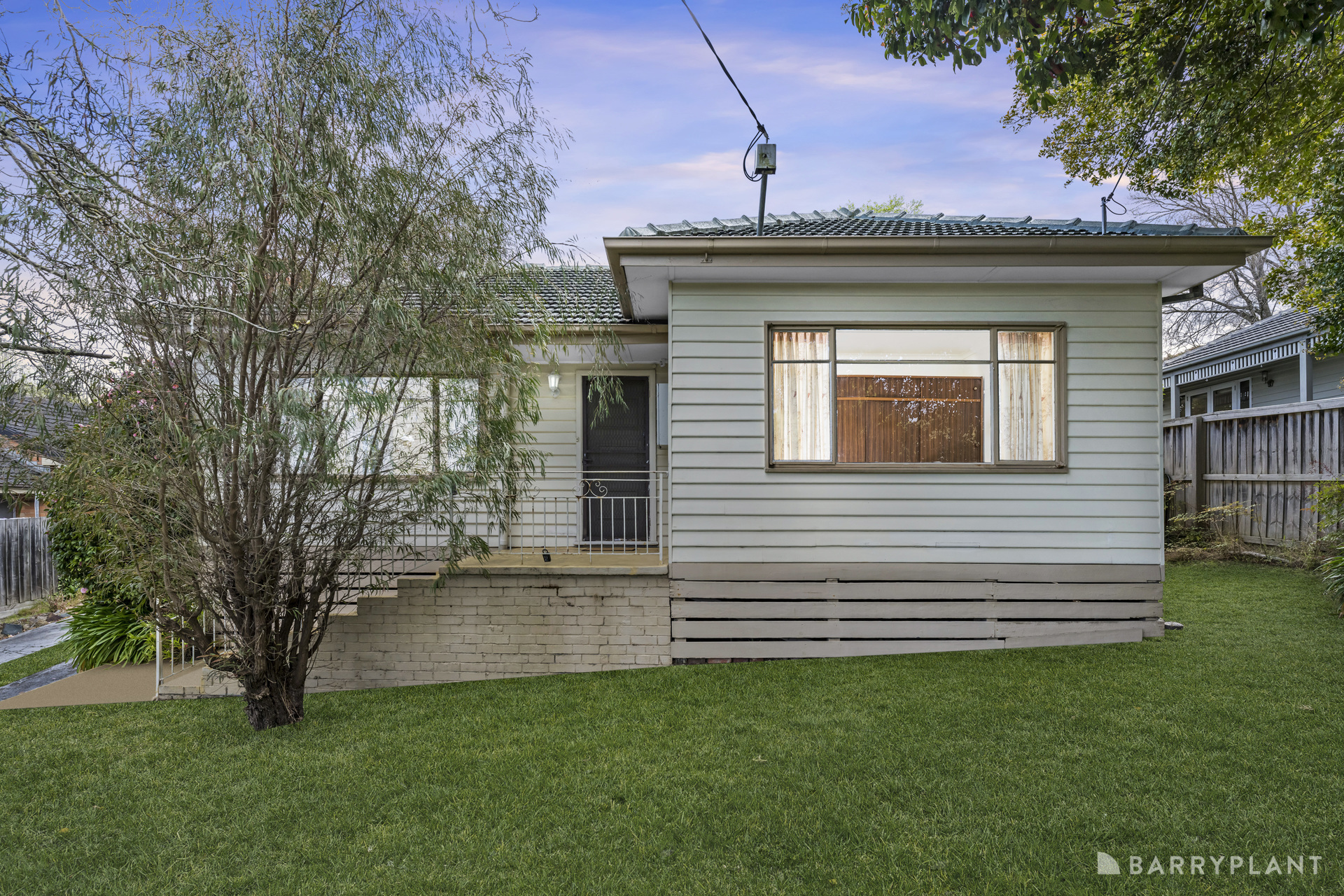 43 Alexandra Road, Ringwood East, VIC 3135 - Sold