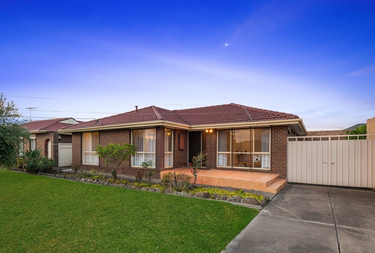 48 Atheldene Drive, St Albans, VIC 3021 - Leased