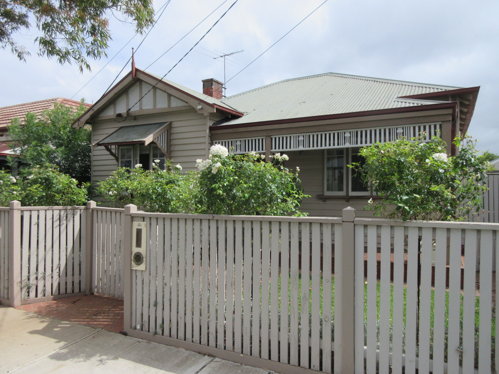 48 Benjamin Street, Sunshine, VIC 3020 - Leased