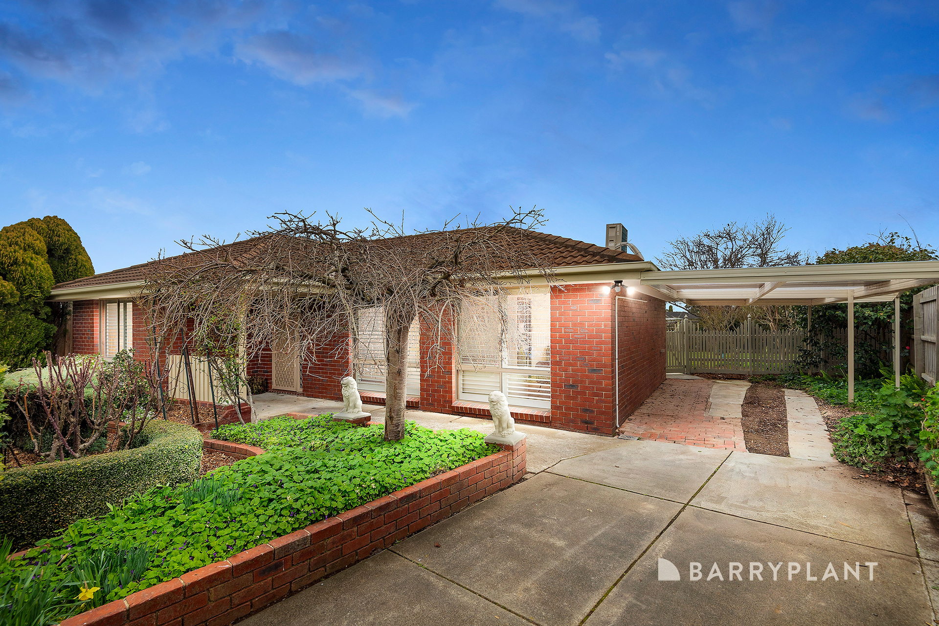 48 Mitre Crescent, Berwick, VIC 3806 - Sold
