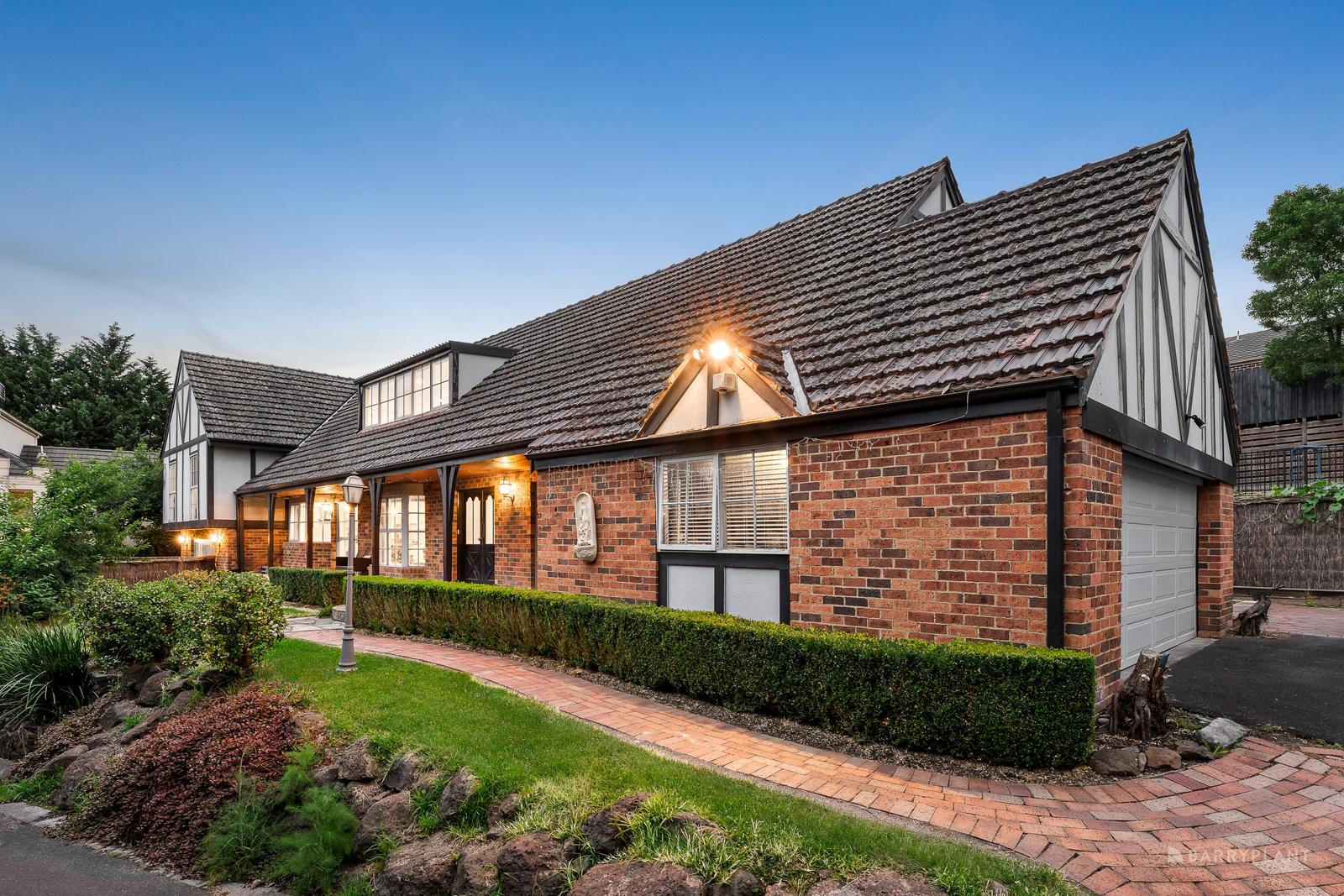 5 Gum Ridge Close, Templestowe, VIC 3106 - For Sale