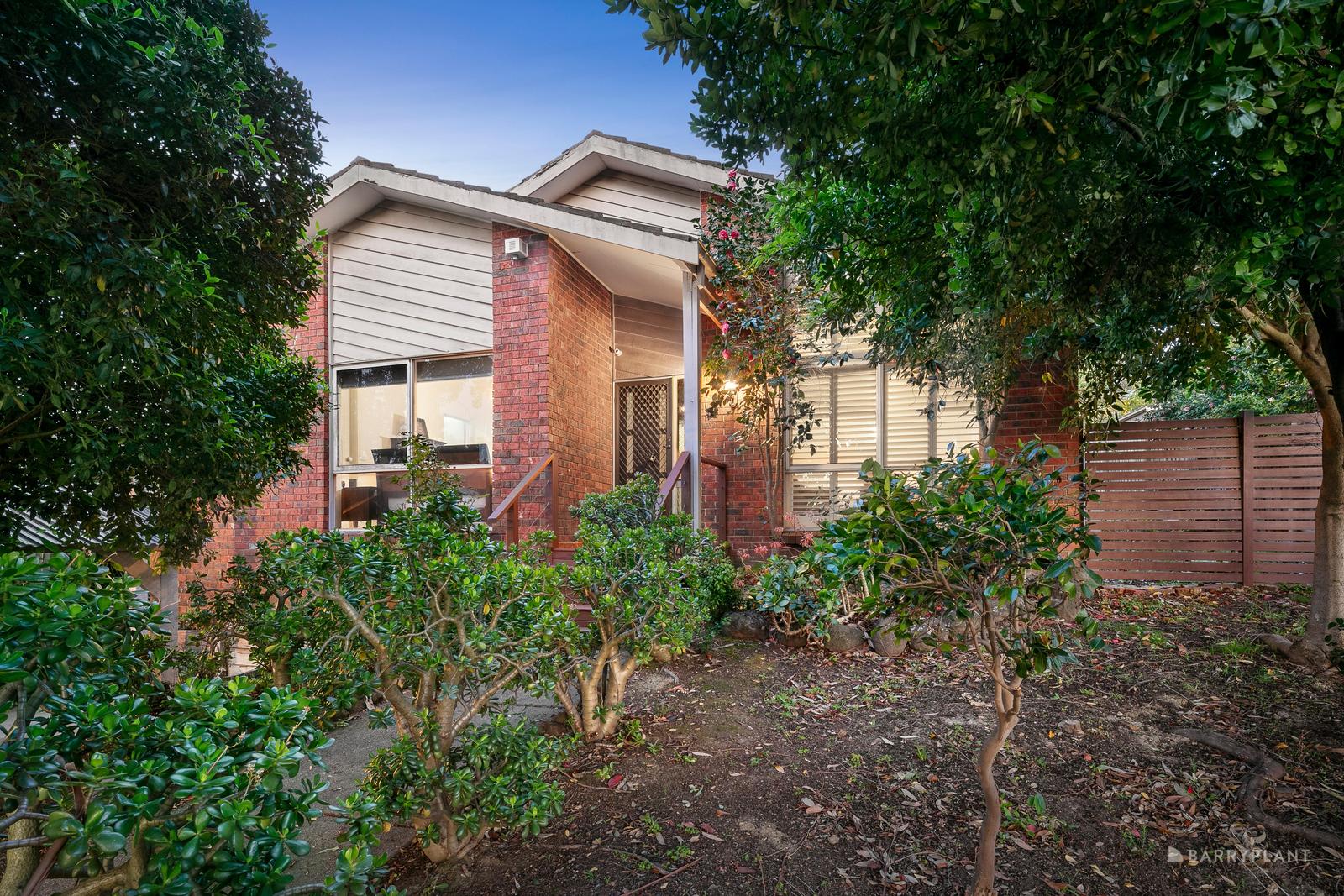 50 Hunt Street, Donvale, VIC 3111 - Sold