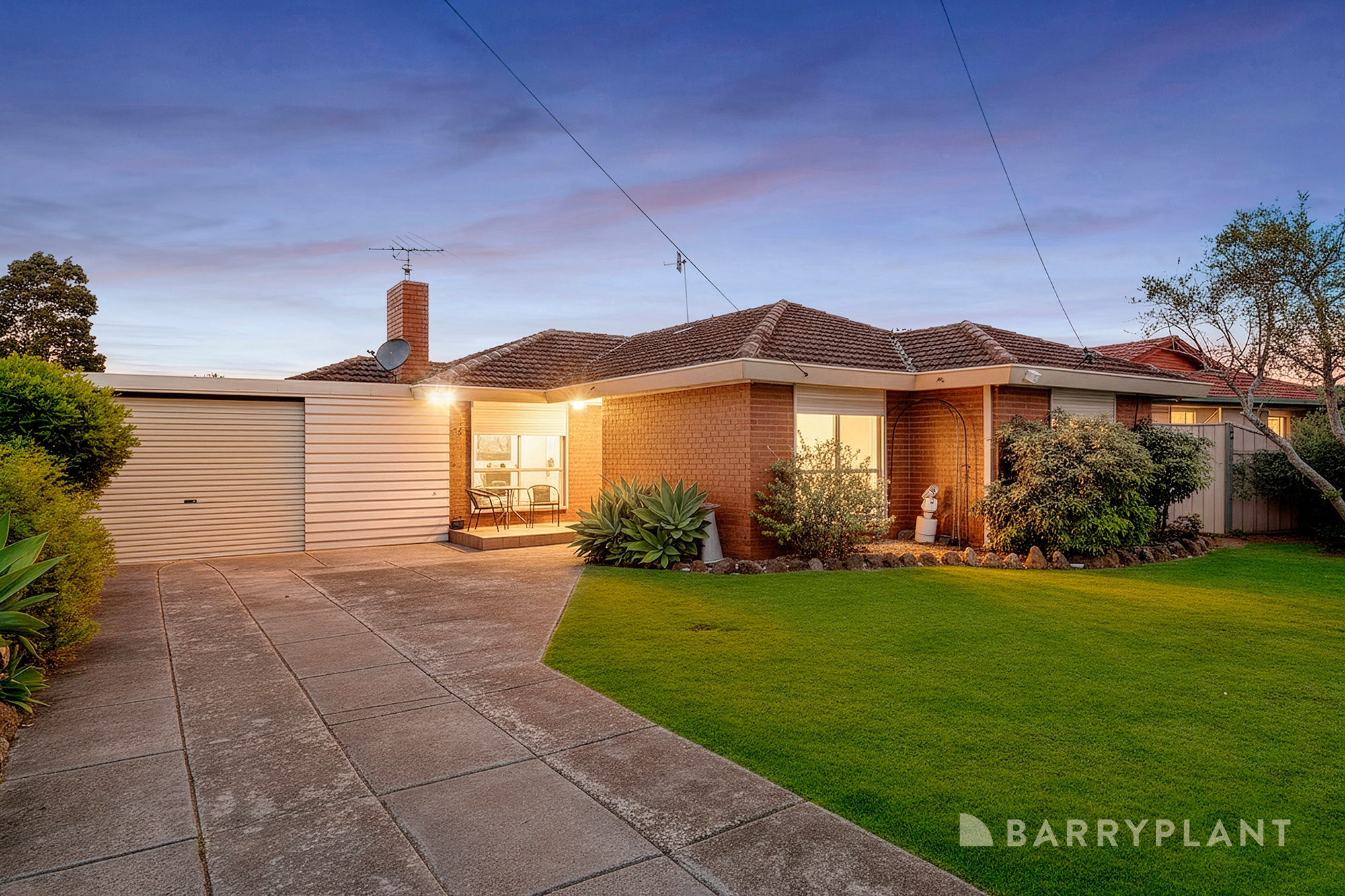 6 Dinnell Street, Sunshine West, VIC 3020 - Sold