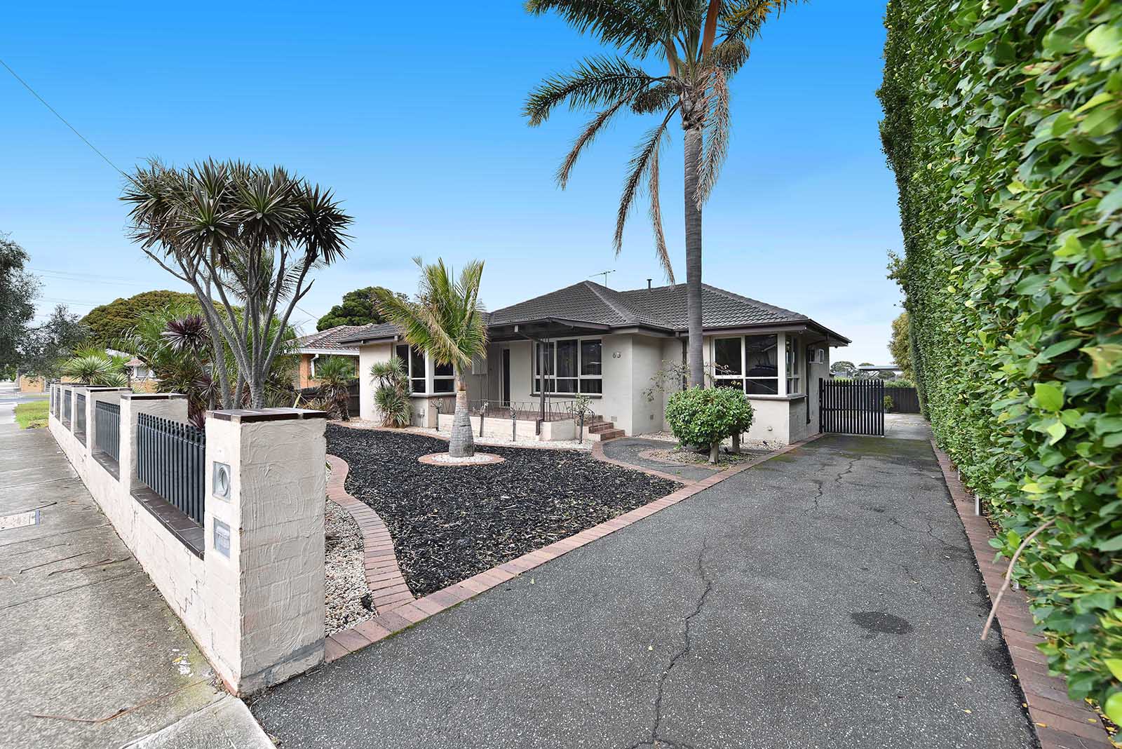 65 Roberts Road, Airport West, VIC 3042 - Leased